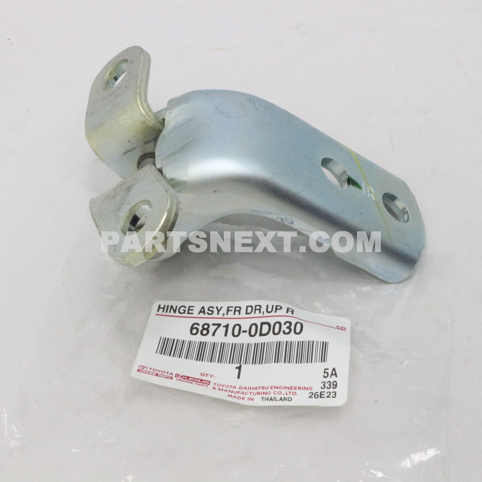 Toyota :: 68710-0D030 HINGE ASSY, FRONT DOOR, UPPER RH