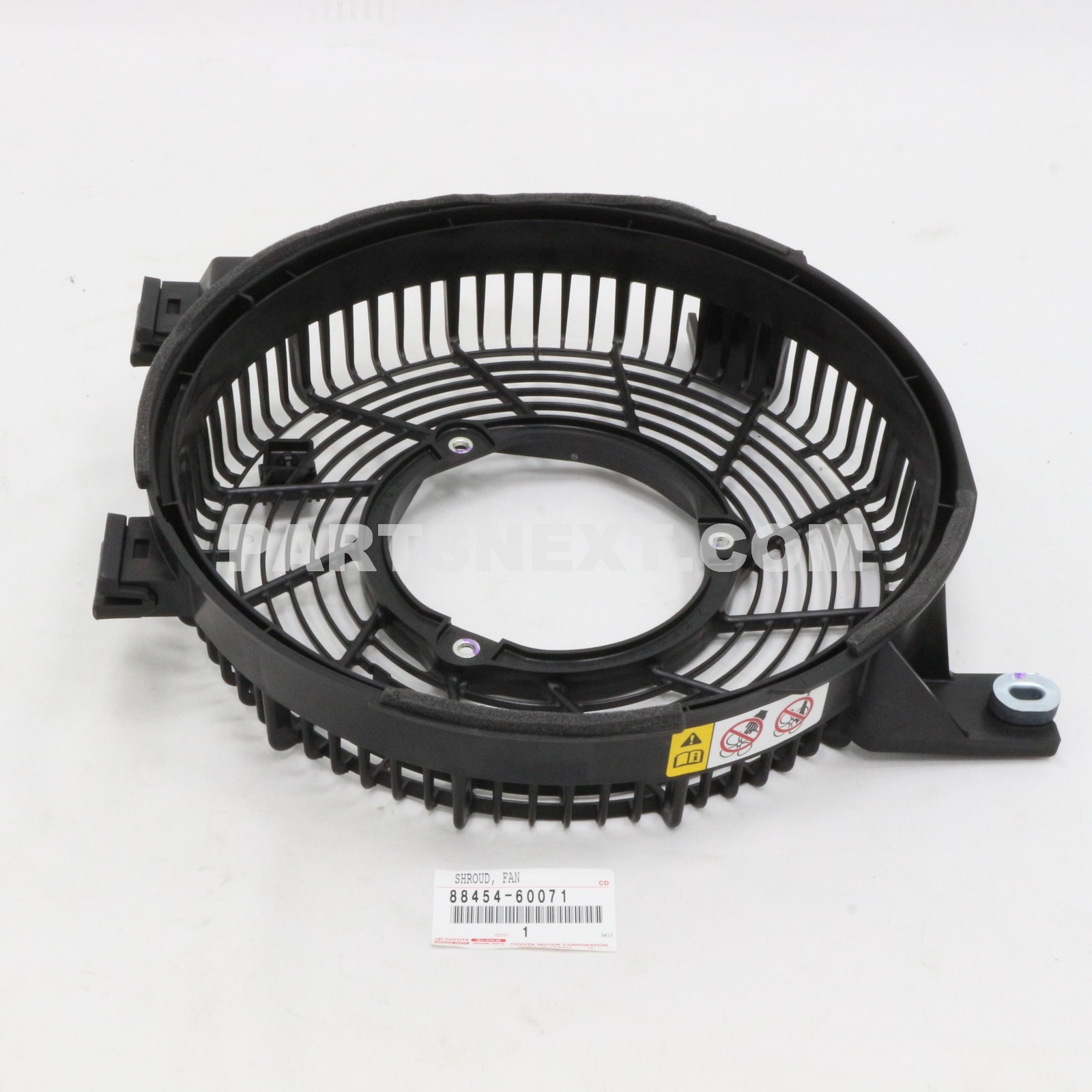 Toyota :: 88454-60071 SHROUD, FAN