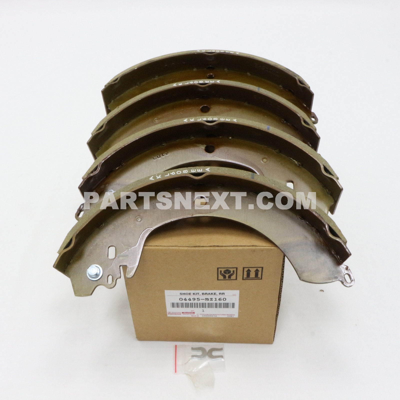 Toyota :: 04495-BZ160 SHOE KIT BRAKE RR