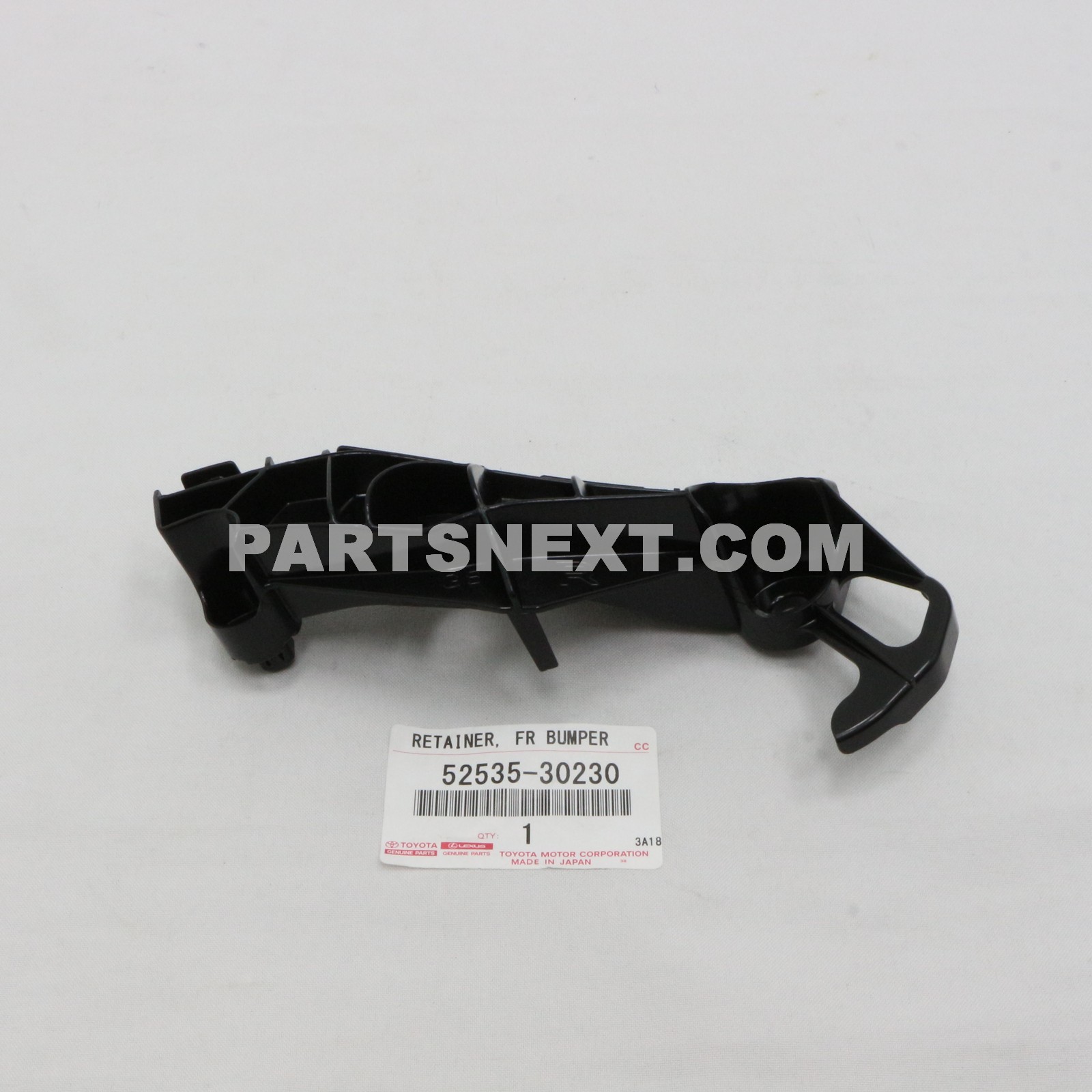 Toyota :: 52535-30230 RETAINER, FRONT BUMPER SIDE, RH
