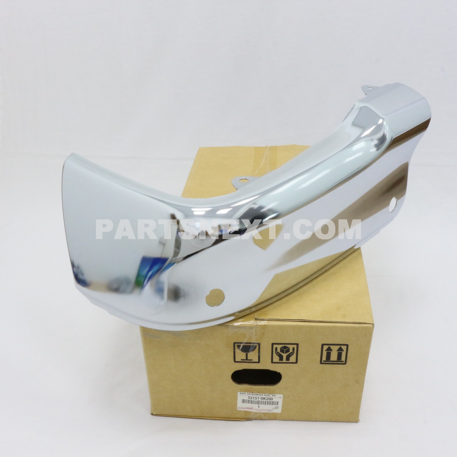 Toyota :: 52151-0K200 BAR RR BUMPER SIDE