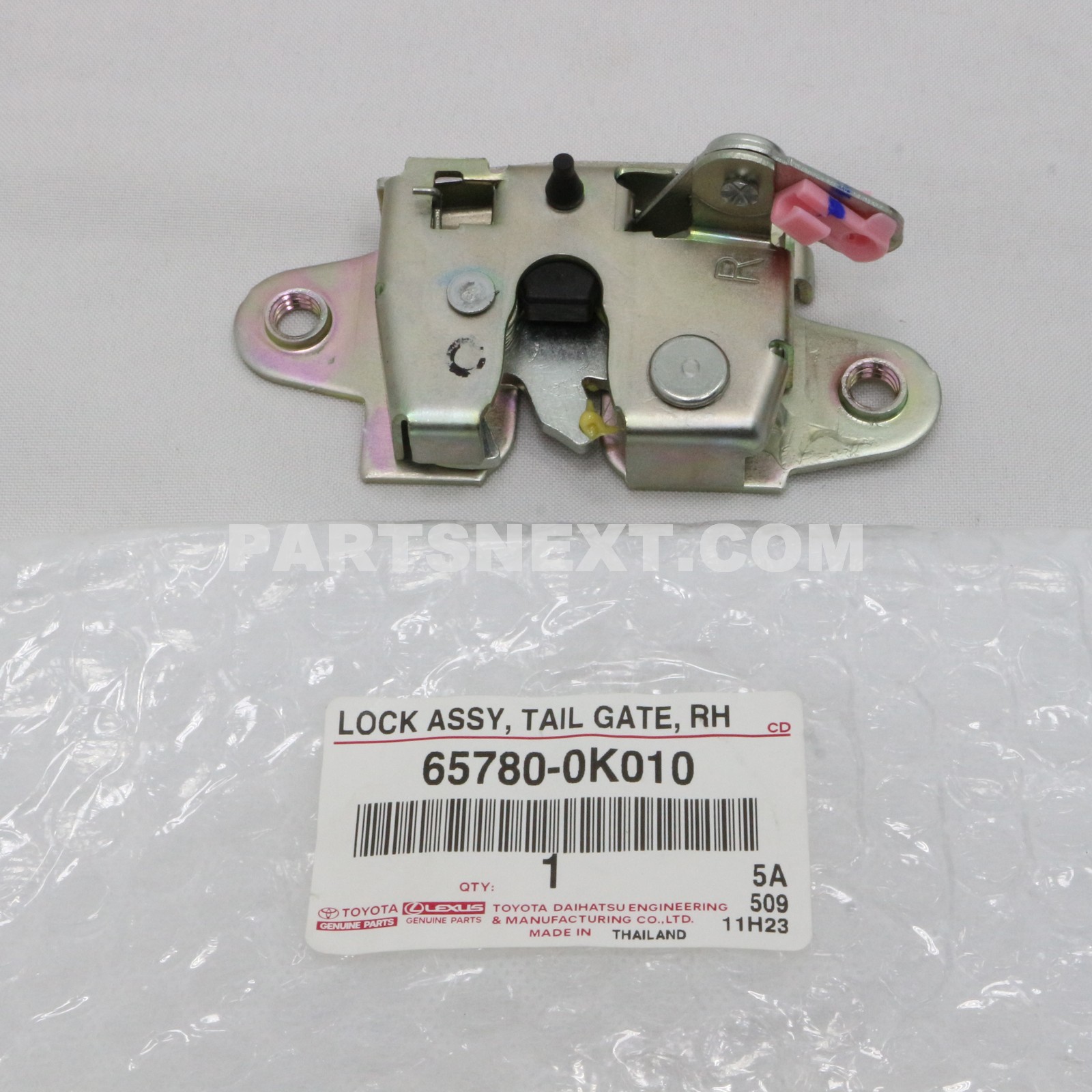 Toyota :: 65780-0K010 LOCK ASSY, TAIL GATE, RH