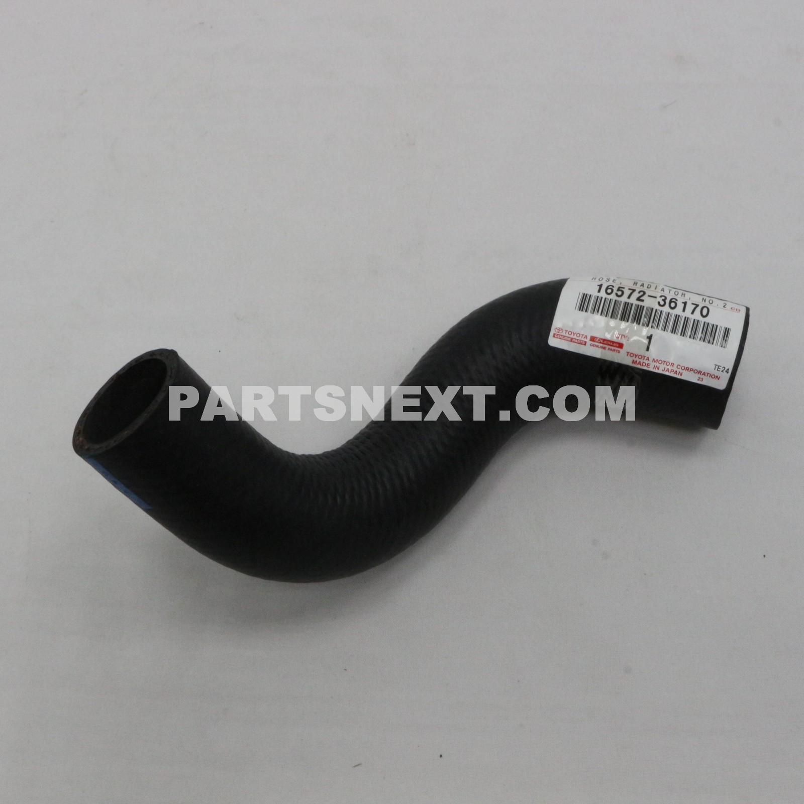 Toyota :: 16572-36170 HOSE, RADIATOR, NO.2