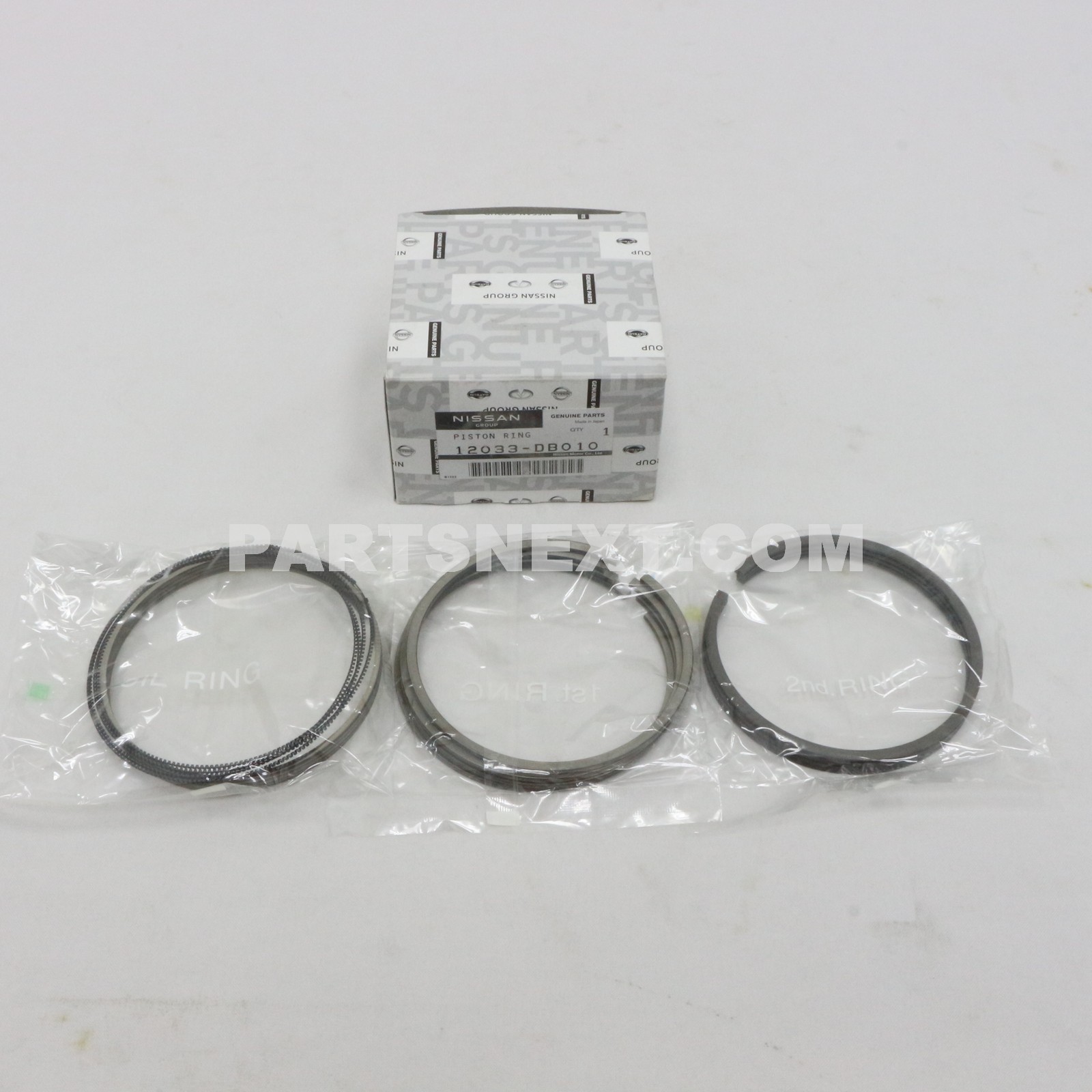 Nissan :: 12033-DB010 RING SET-PISTON