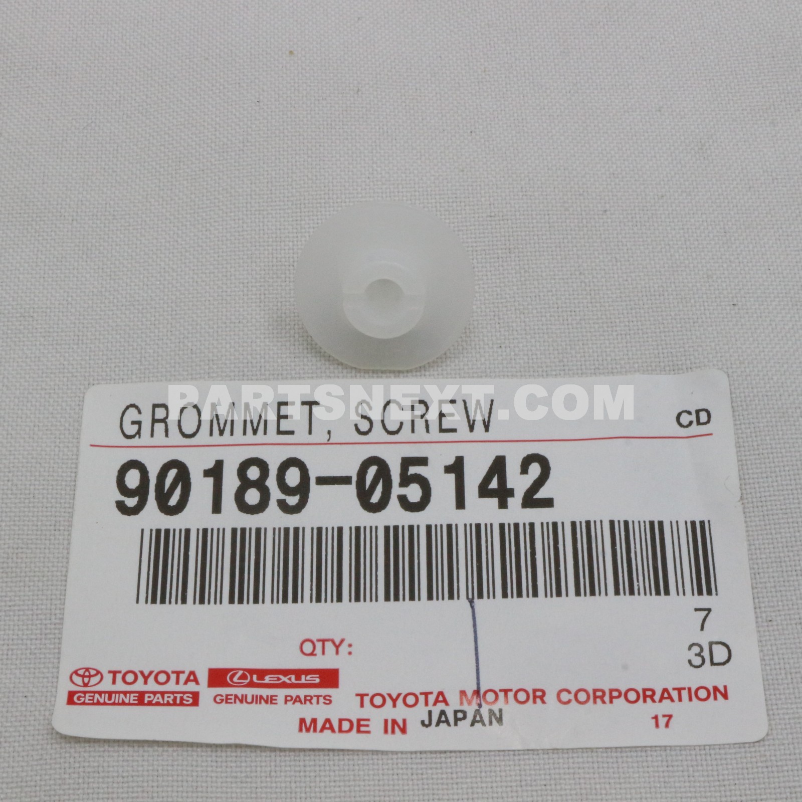 Toyota :: 90189-05142 GROMMET, SCREW