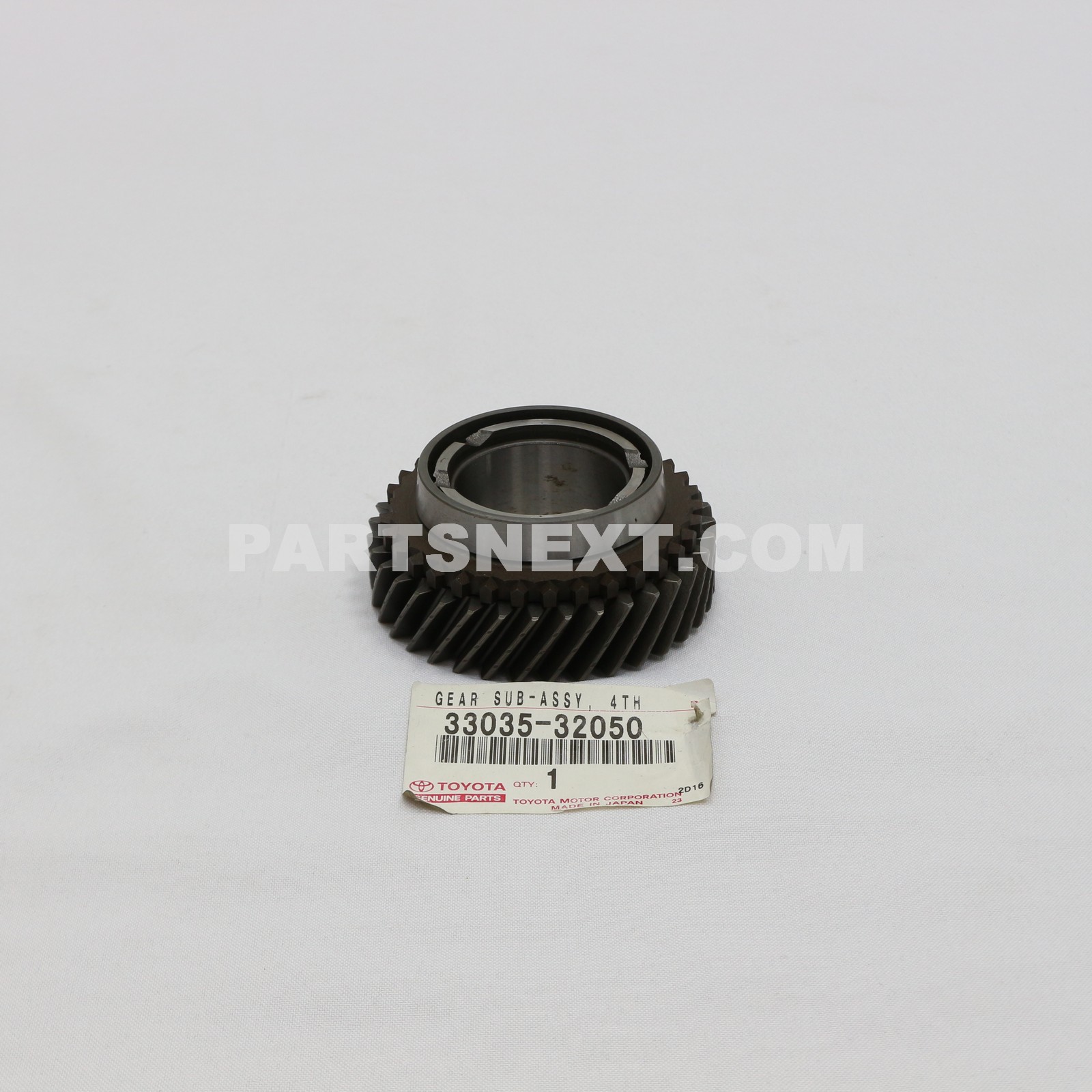 Toyota :: 33035-32050 GEAR, 4TH