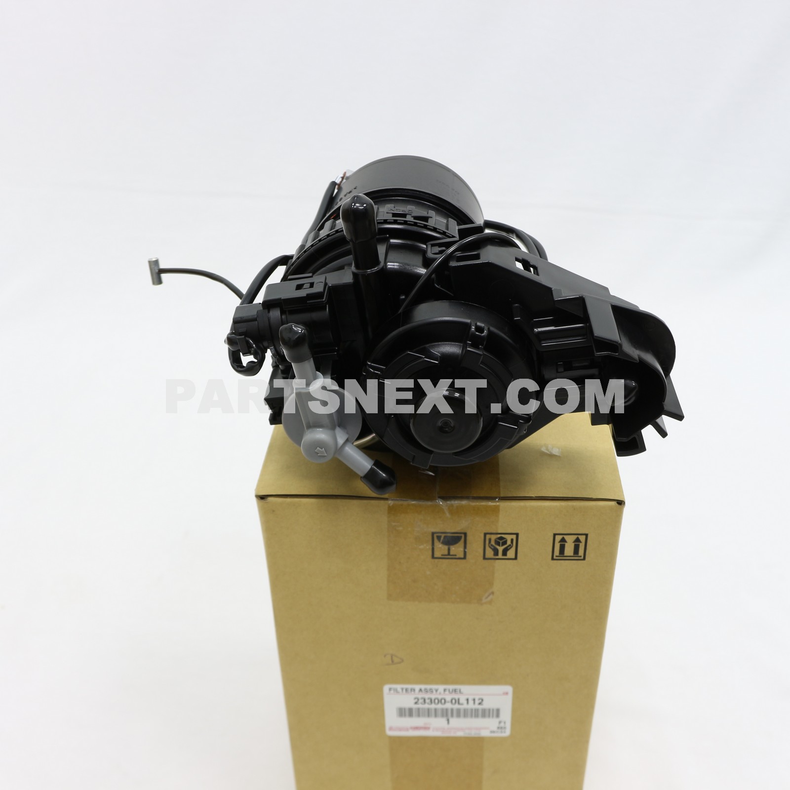 Toyota :: 23300-0L112 FILTER ASSY FUEL