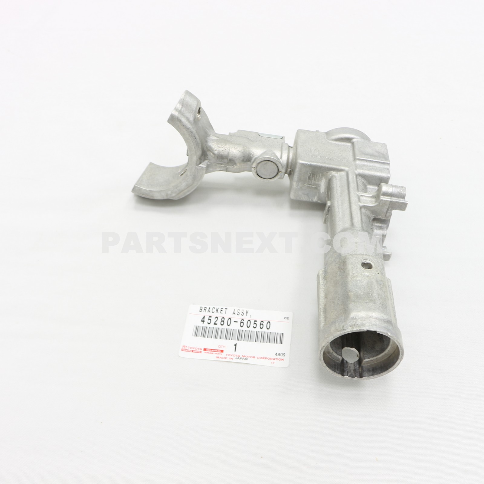 Toyota :: 45280-60560 BRACKET ASSY, STEERING COLUMN, UPPER