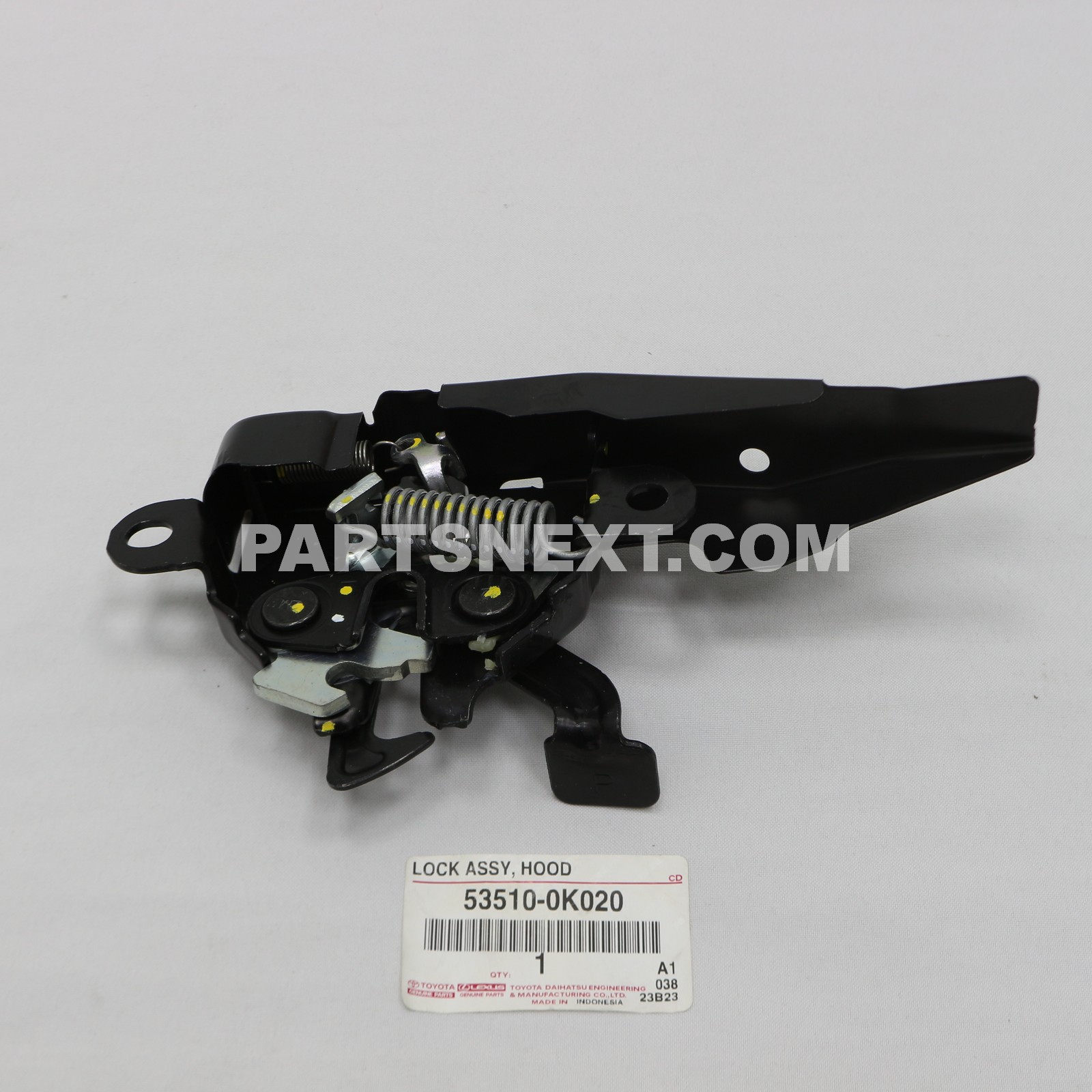 Toyota :: 53510-0K020 LOCK ASSY, HOOD