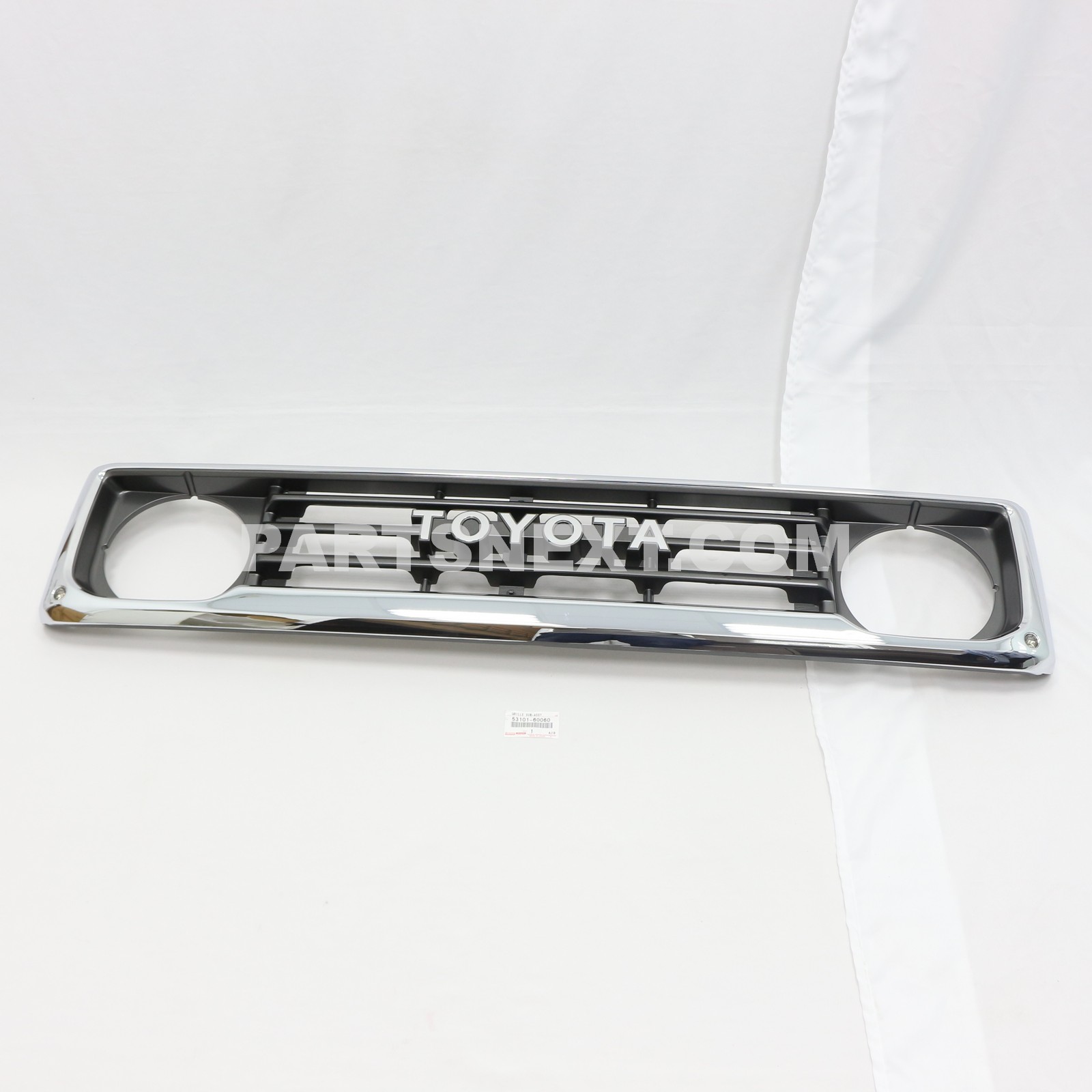 Toyota :: 53101-60060 GRILLE, RADIATOR