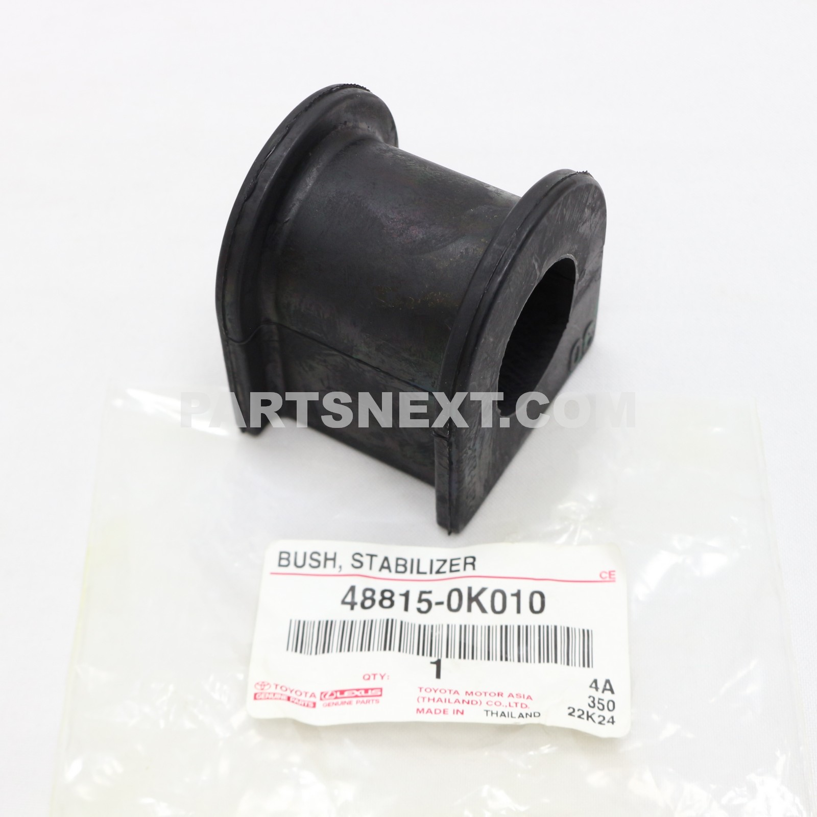 Toyota :: 48815-0K010 BUSH, FRONT STABILIZER BAR, NO.1