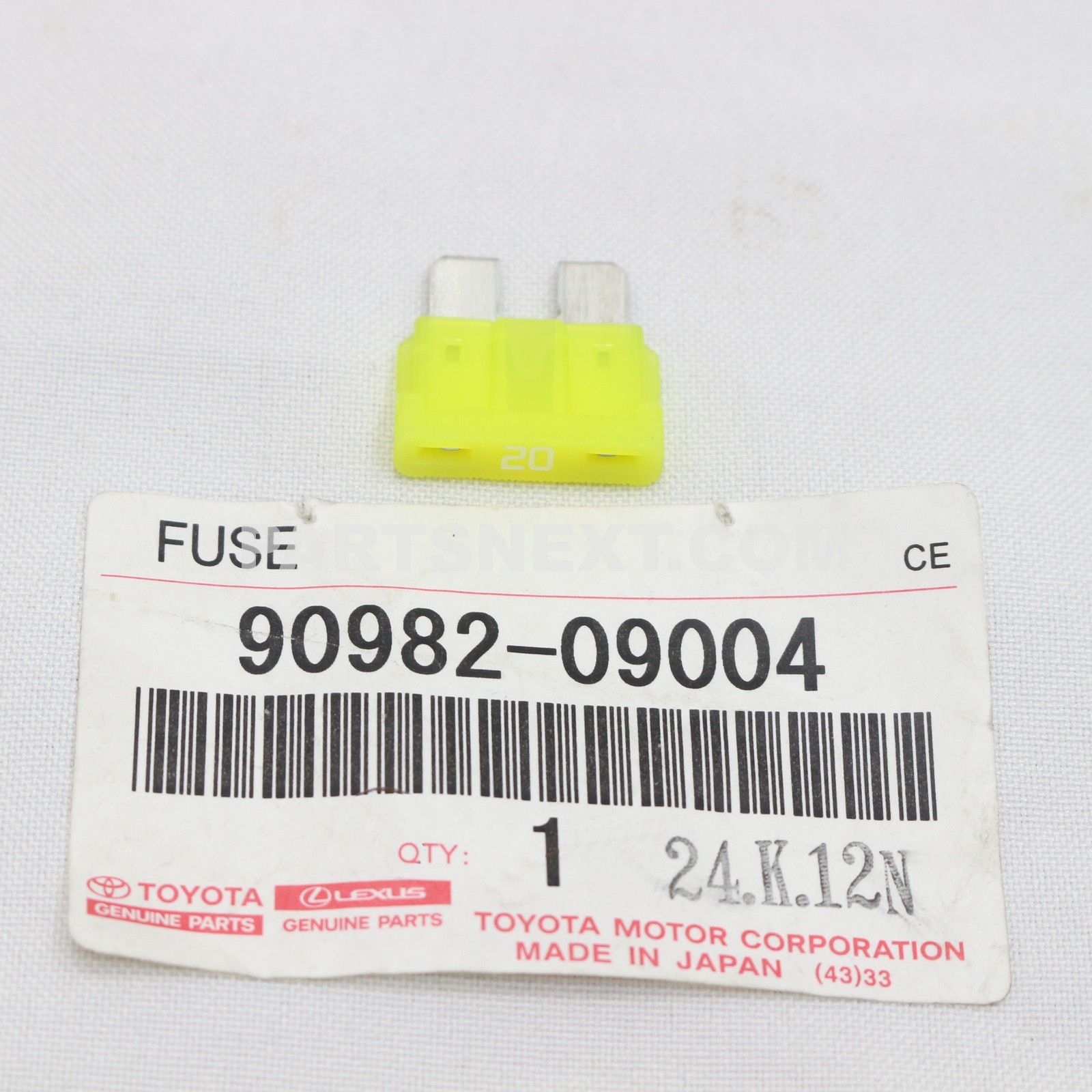 Toyota :: 90982-09004 FUSE, FUSE BLOCK