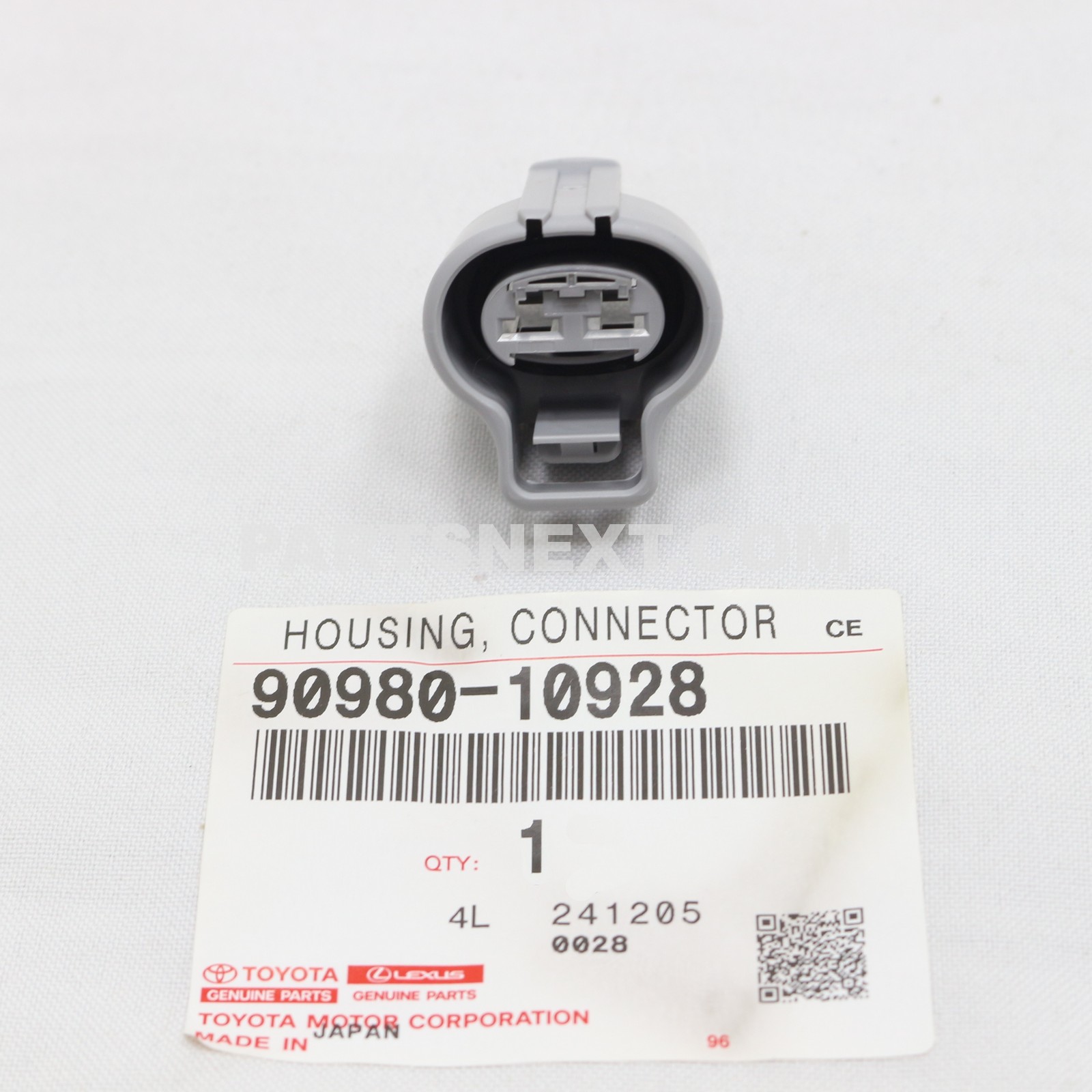 Toyota :: 90980-10928 HOUSING, CONNECTOR