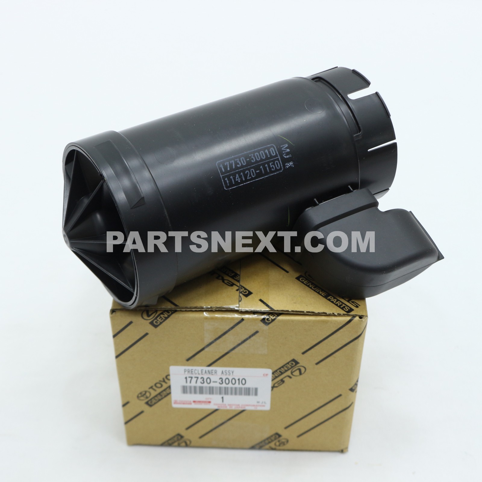 Toyota :: 17730-30010 PRECLEANER ASSY, AIR W/HOSE