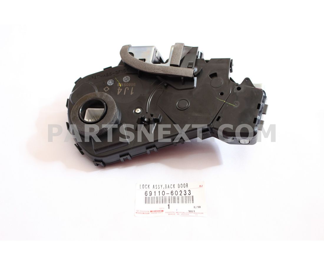 Toyota :: 69110-60233 LOCK ASSY W/MOTOR