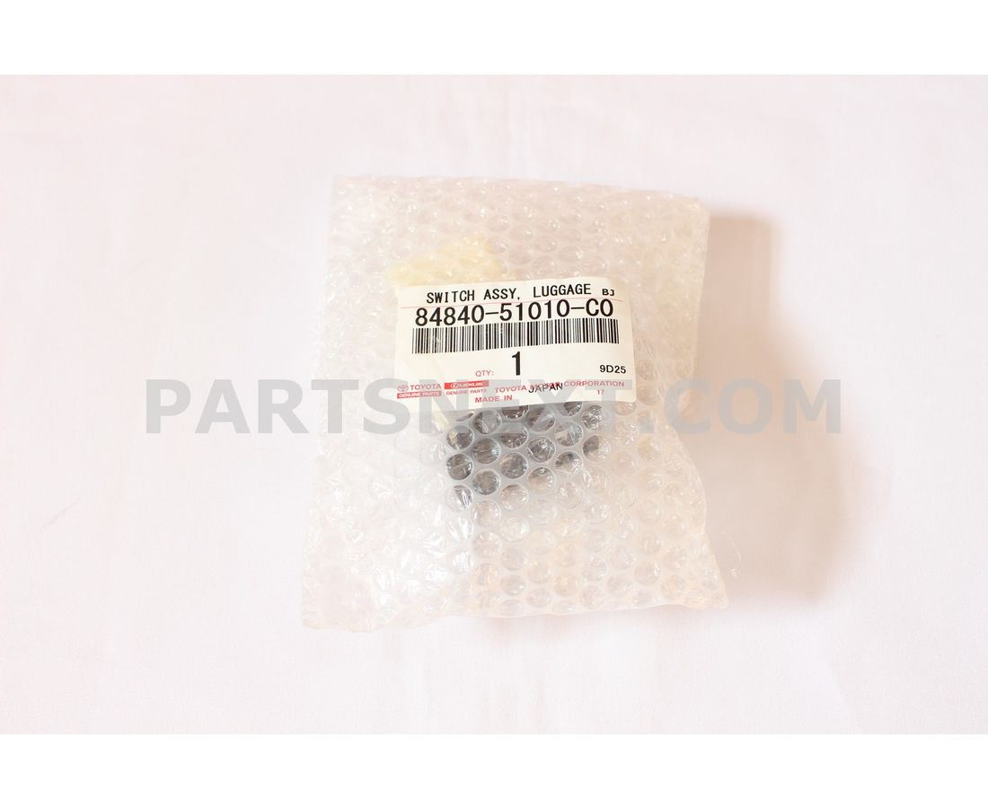 Toyota :: 84840-51010-C0 SWITCH ASSY, LUGGAGE DOOR OPENING
