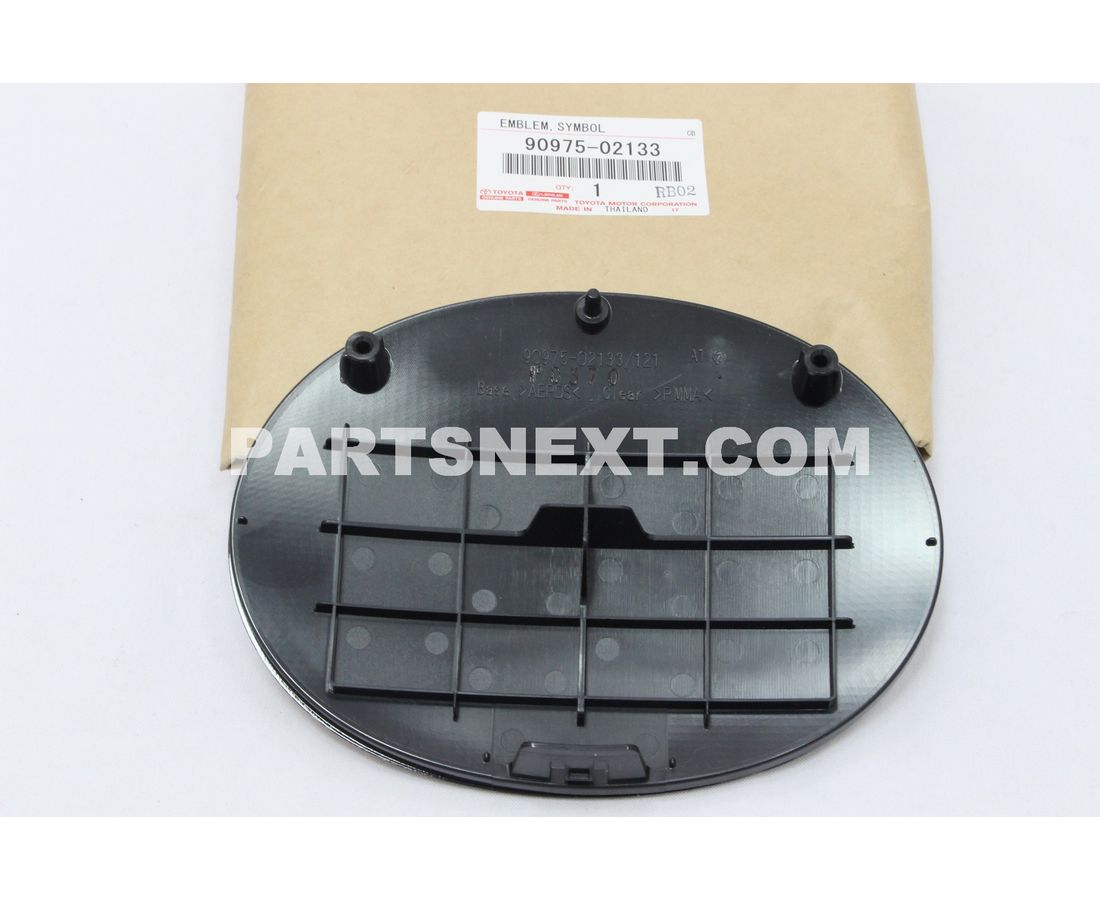 Toyota :: 90975-02133 EMBLEM, RADIATOR GRILLE (OR FRONT PANEL)