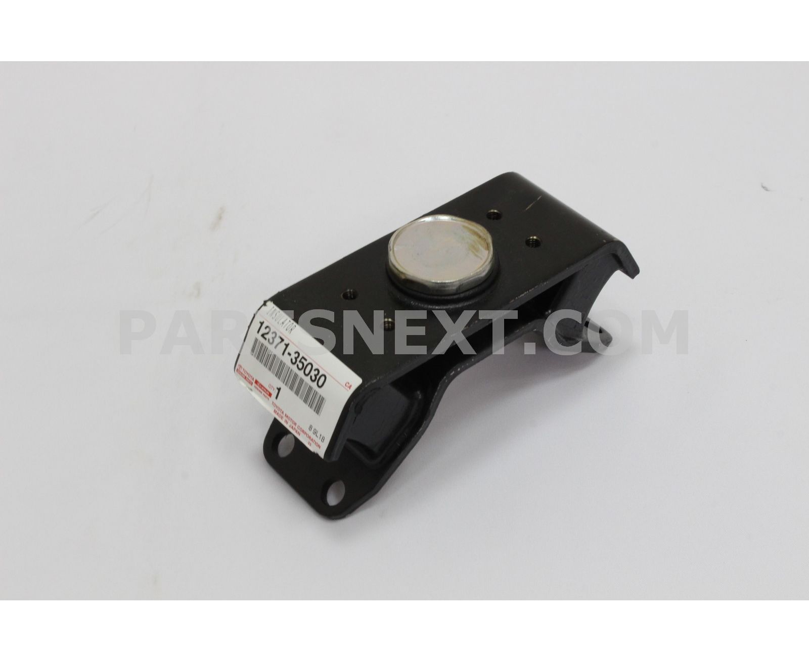 Toyota :: 12371-35030 INSULATOR, ENGINE MOUNTING, REAR NO.1