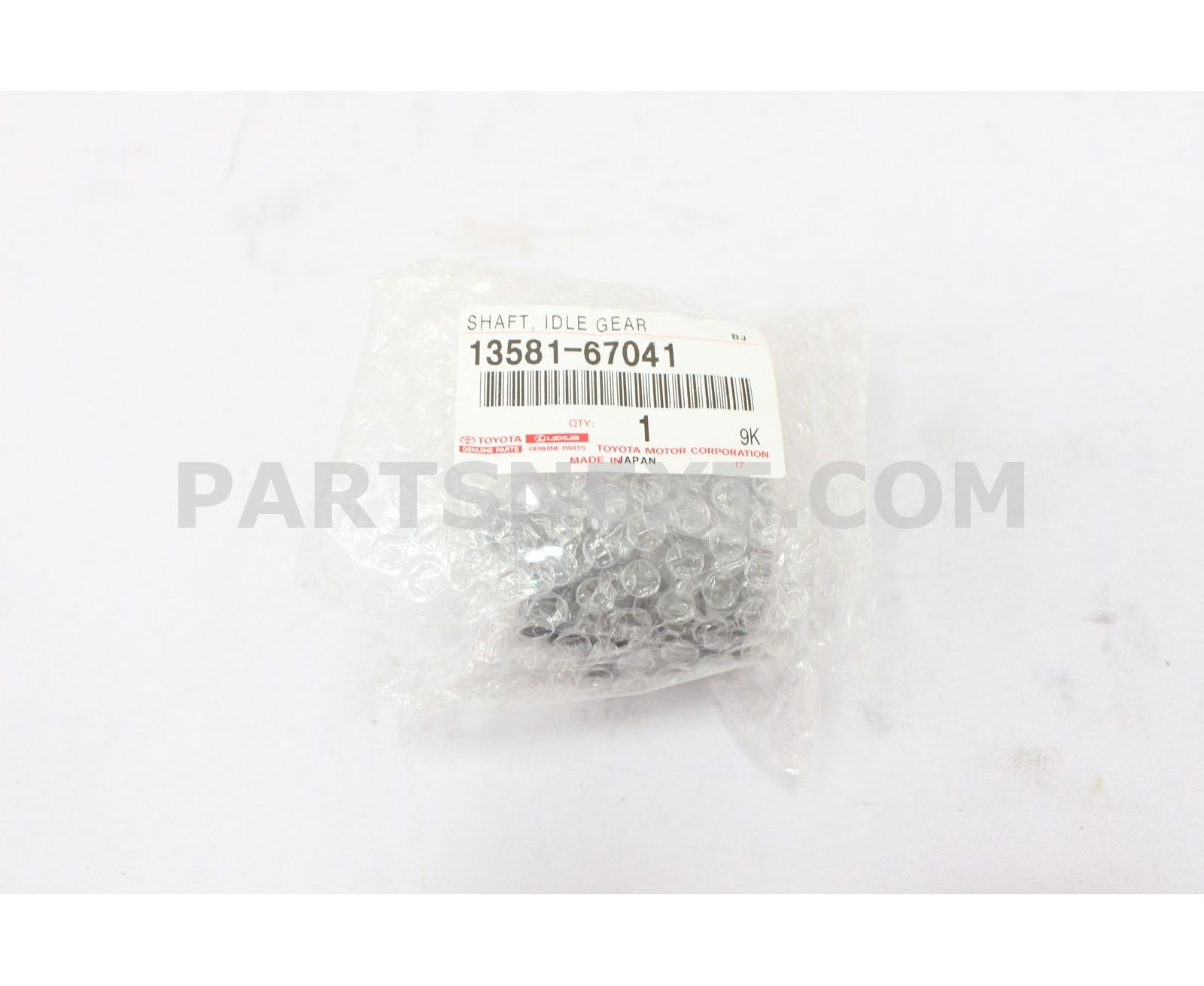 Toyota :: 13581-67041 SHAFT, IDLE GEAR, NO.1