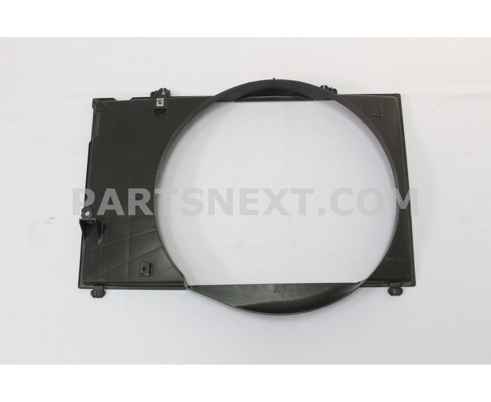 1671111290 Genuine Toyota SHROUD FAN 16711-11290