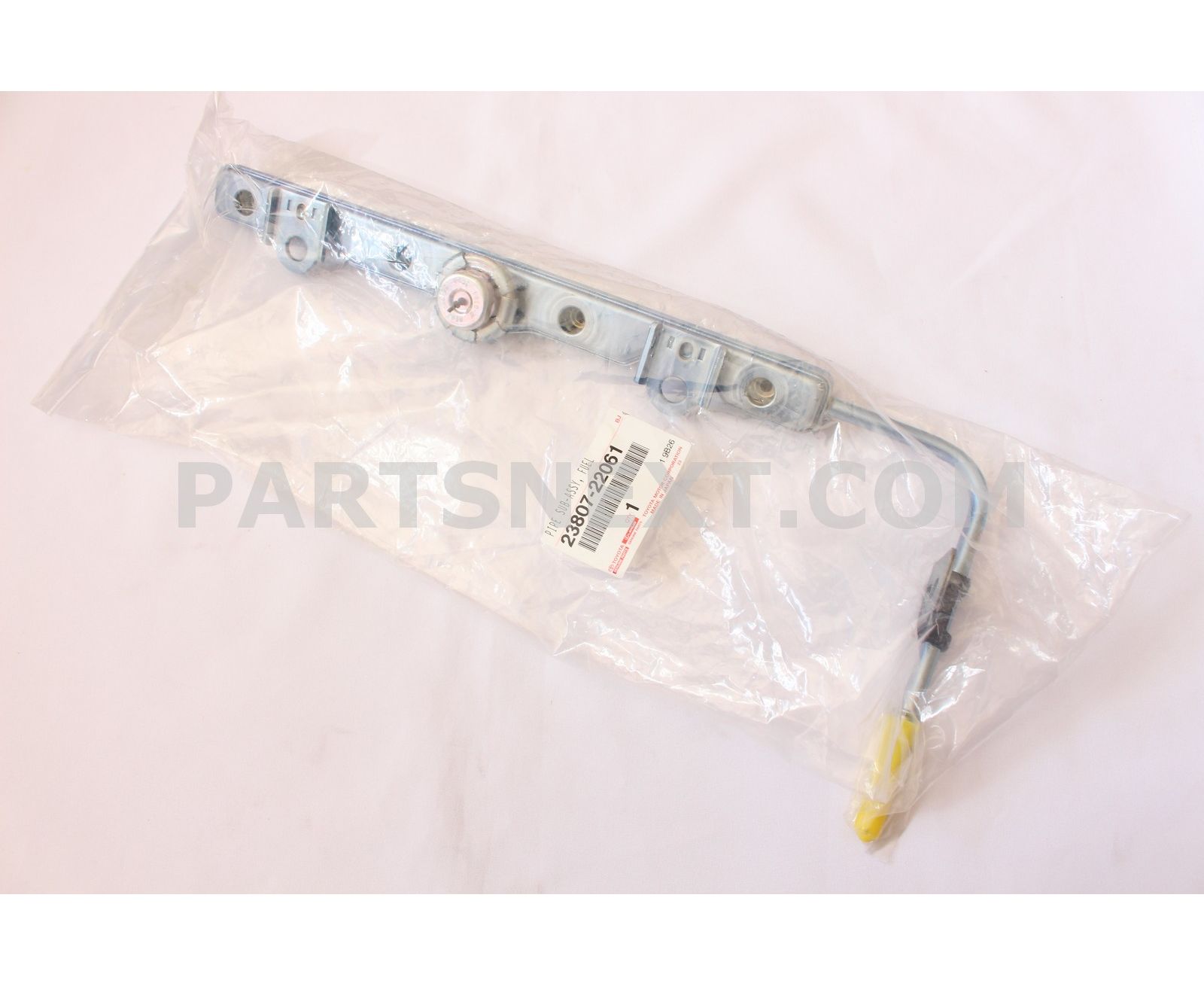 Toyota :: 23807-22061 PIPE SUB-ASSY, FUEL DELIVERY