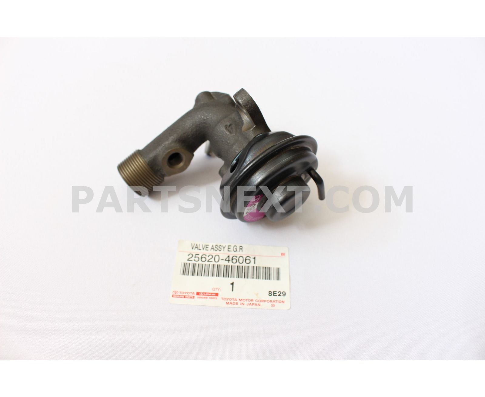 Toyota :: 25620-46061 VALVE ASSY, EGR