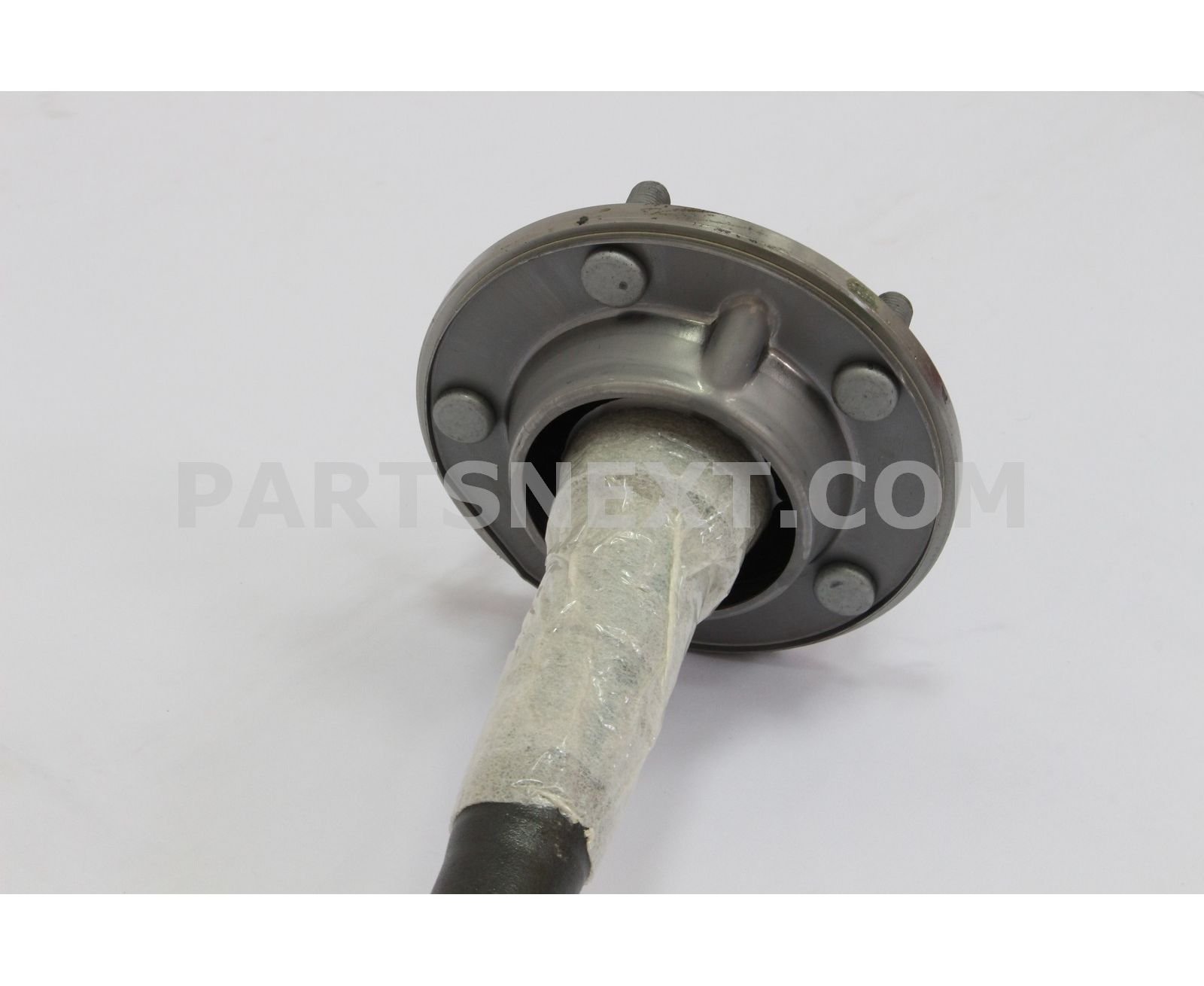 Toyota :: 42301-60901 SHAFT, REAR AXLE, RH