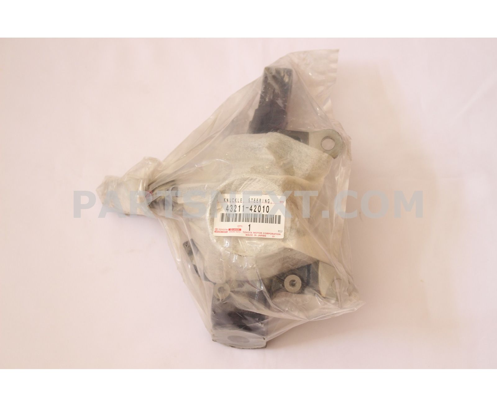 Toyota :: 43211-42010 KNUCKLE, STEERING, RH