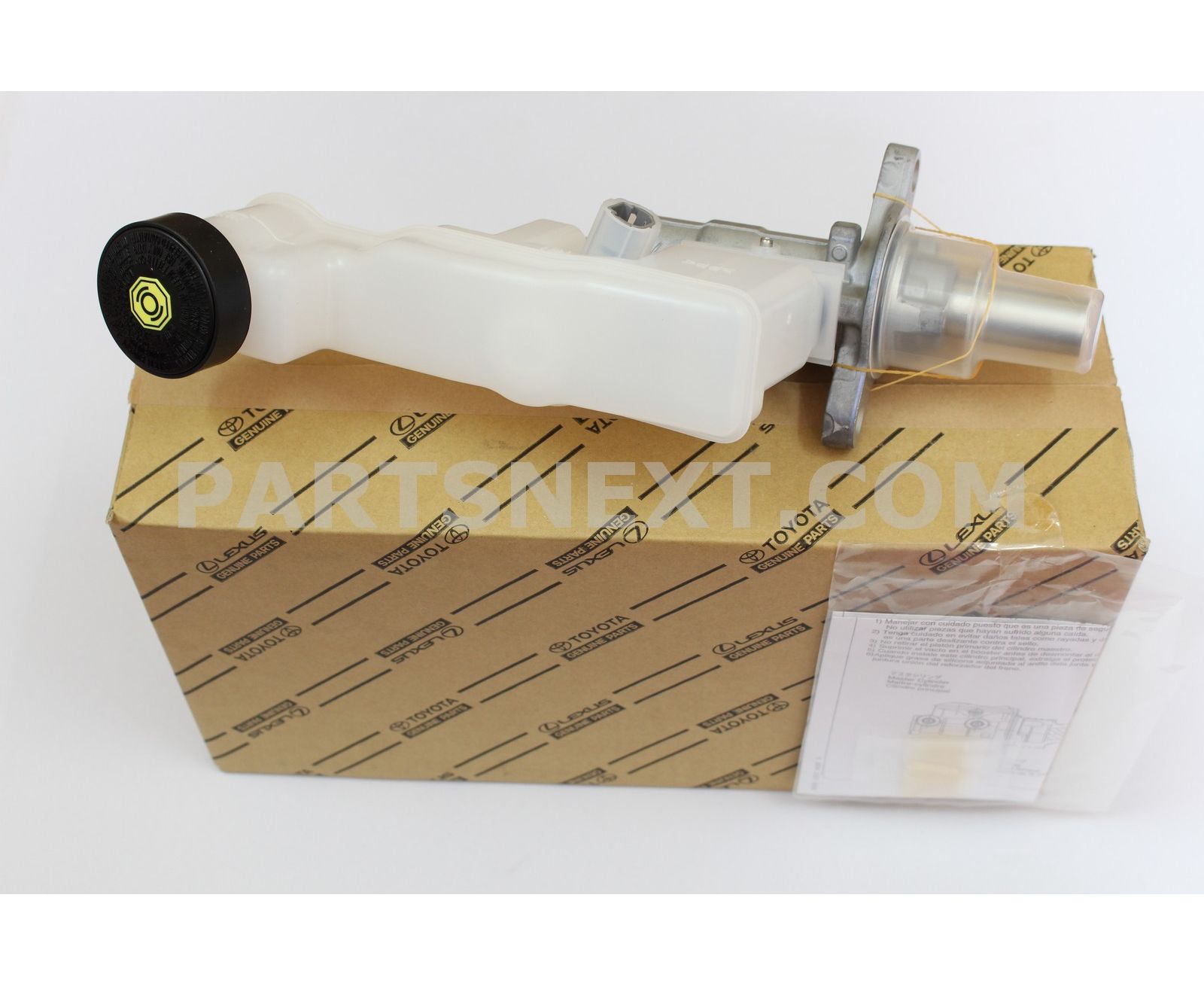 Toyota :: 47201-33500 CYLINDER SUB-ASSY, BRAKE MASTER