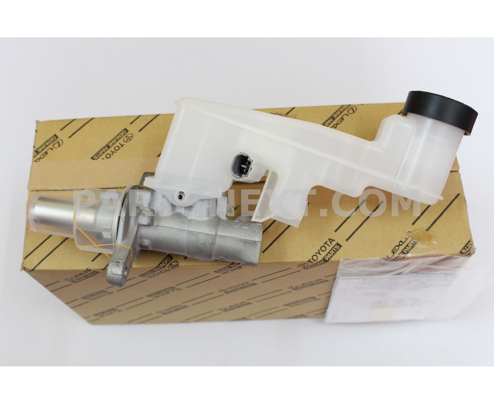 Toyota :: 47201-33500 CYLINDER SUB-ASSY, BRAKE MASTER