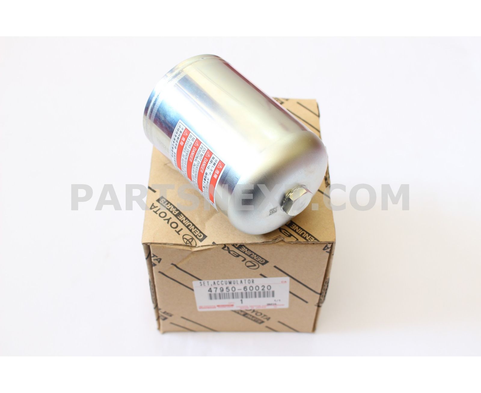 Toyota :: 47950-60020 ACCUMULATOR ASSY, BRAKE BOOSTER