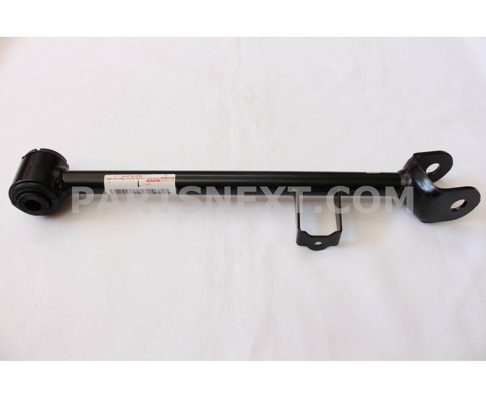 Toyota :: 48730-48120 ARM ASSY, REAR SUSPENSION, NO.2 RH