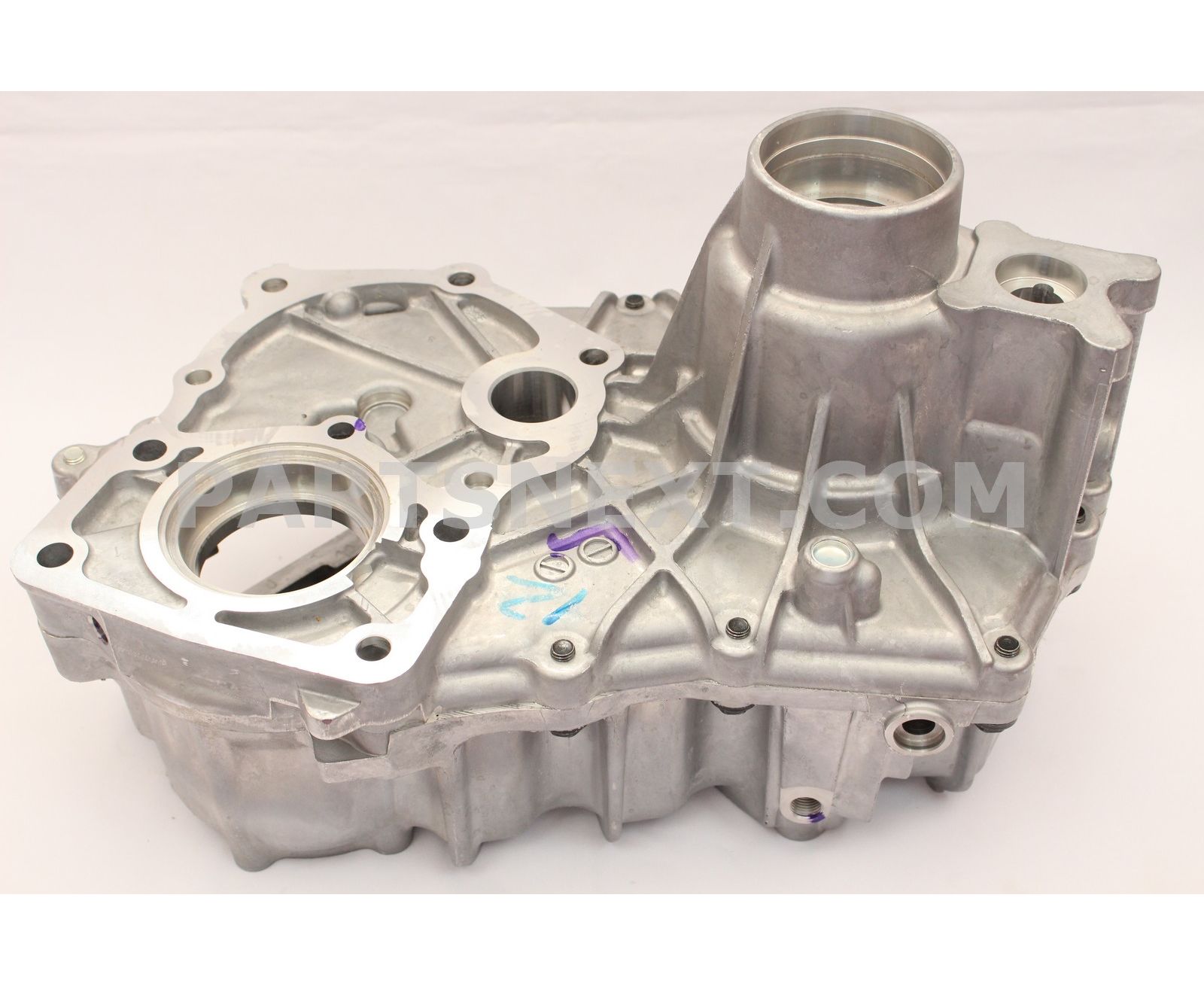 Toyota :: 36103-60120 CASE SUB-ASSY, TRANSFER