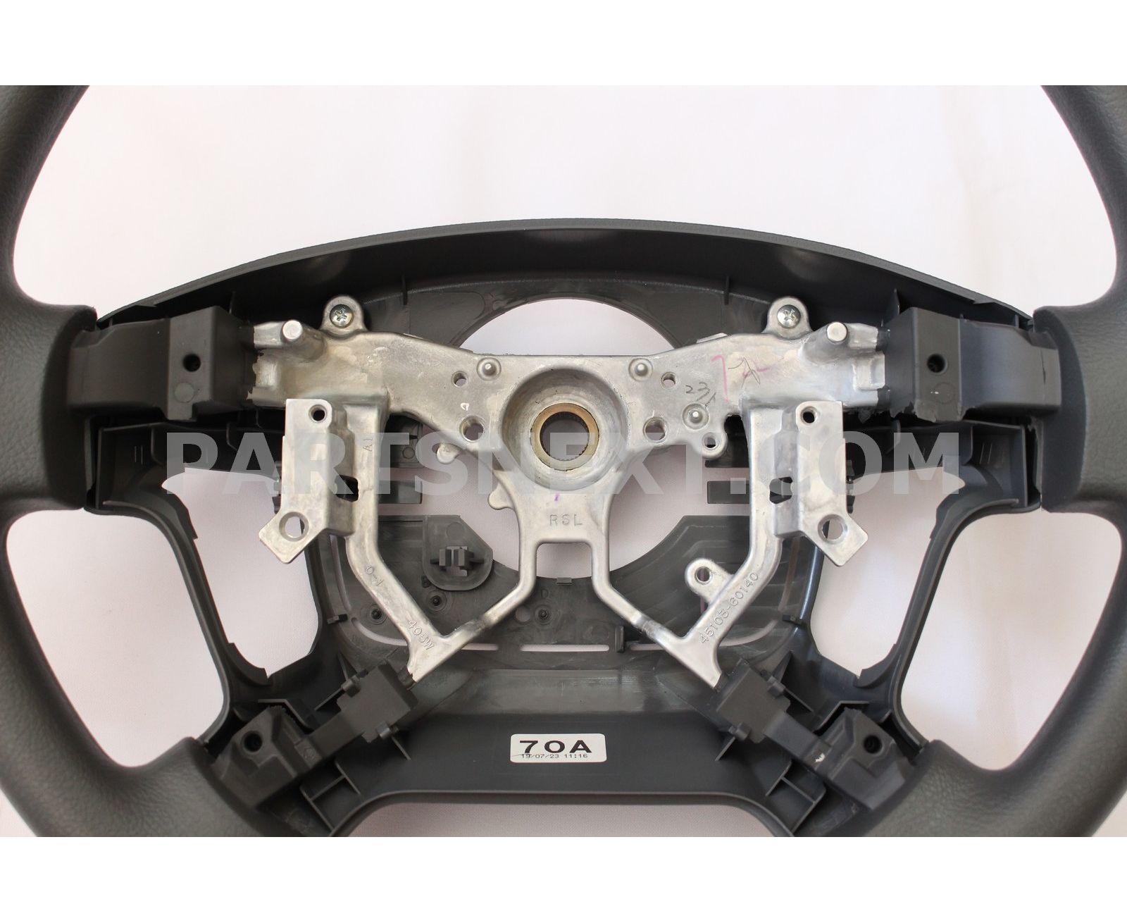 Toyota :: 45100-60600-B0 WHEEL ASSY, STEERING