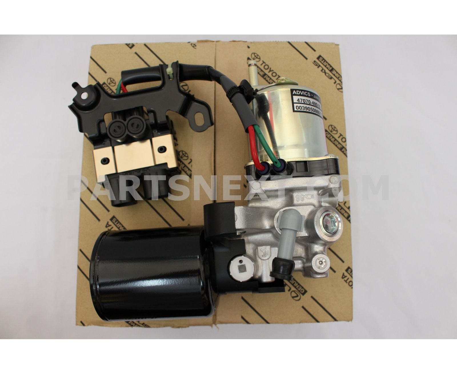 Toyota :: 47070-48020 PUMP ASSY, BRAKE BOOSTER