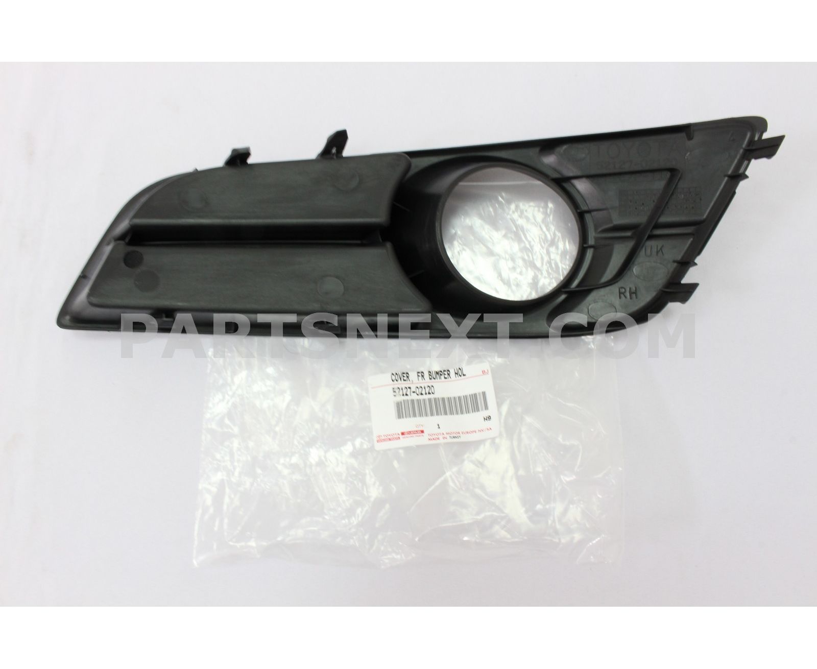 Toyota :: 52127-02120 COVER, FRONT BUMPER HOLE, RH