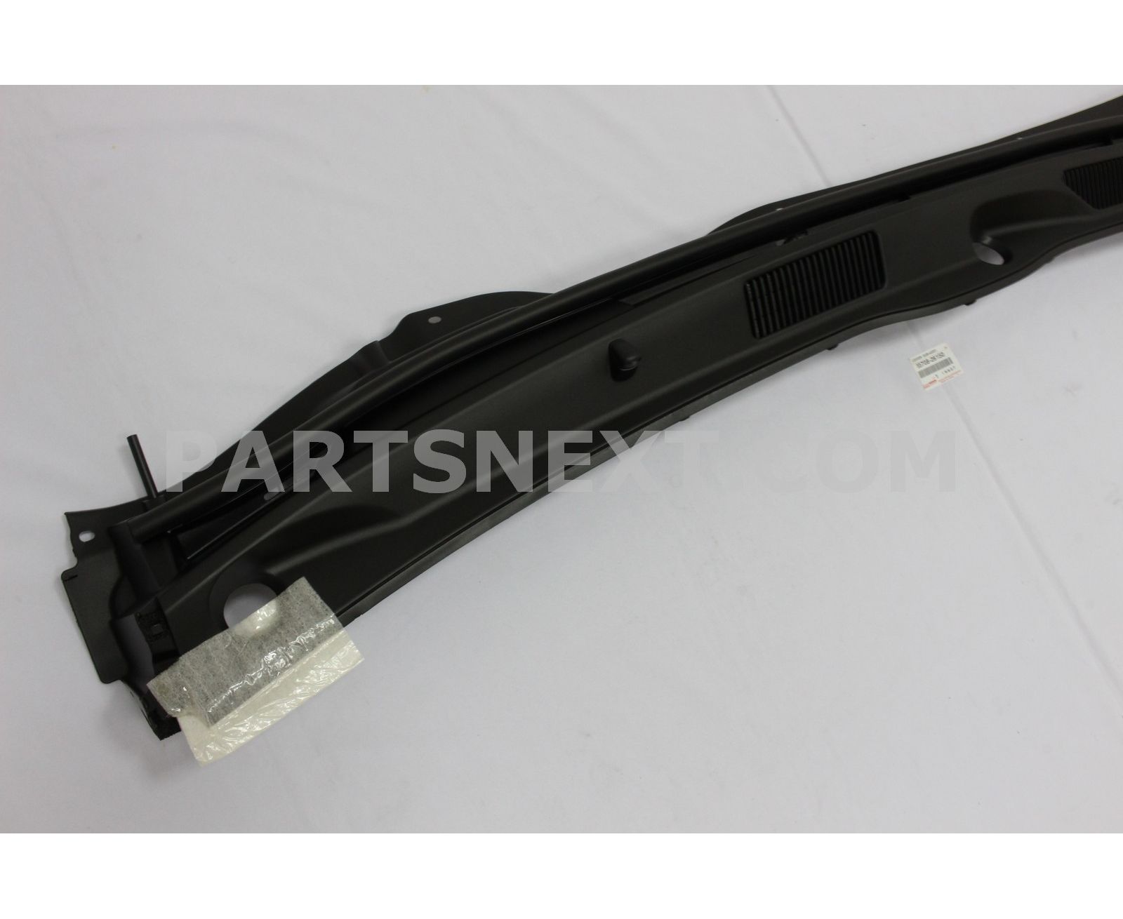 Toyota :: 55708-26150 LOUVER SUB-ASSY, COWL TOP VENTILATOR