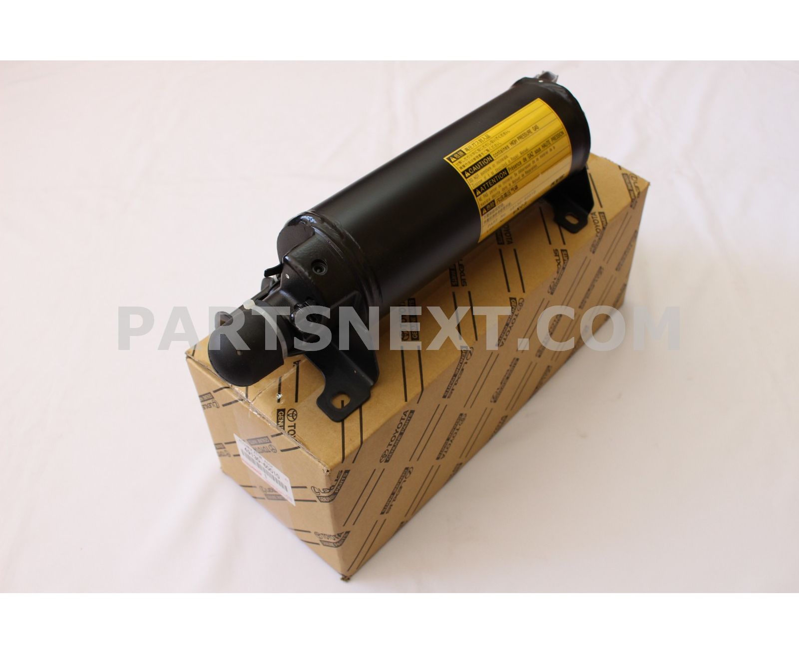 Toyota :: 49130-60010 ACCUMULATOR ASSY, SUSPENSION CONTROL PUMP