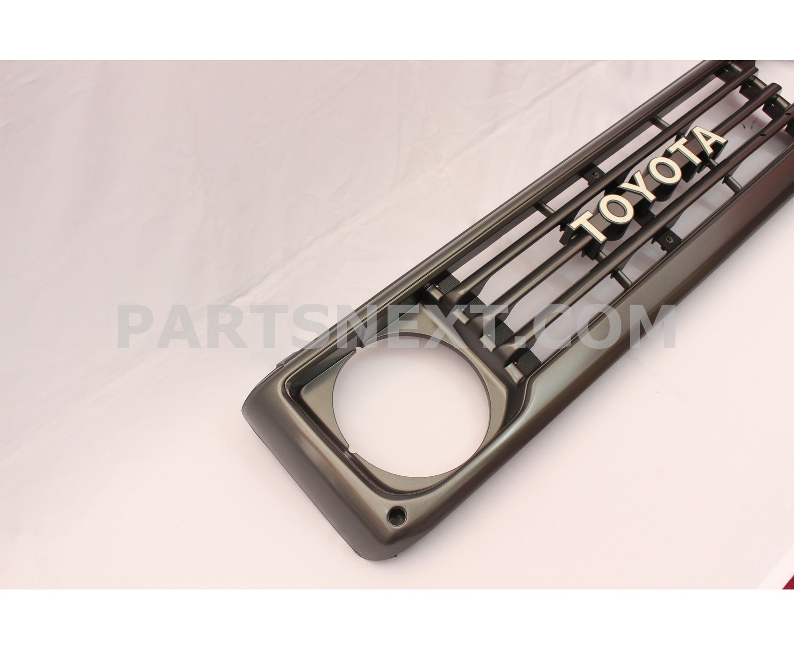 Toyota :: 53101-60050 GRILLE, RADIATOR