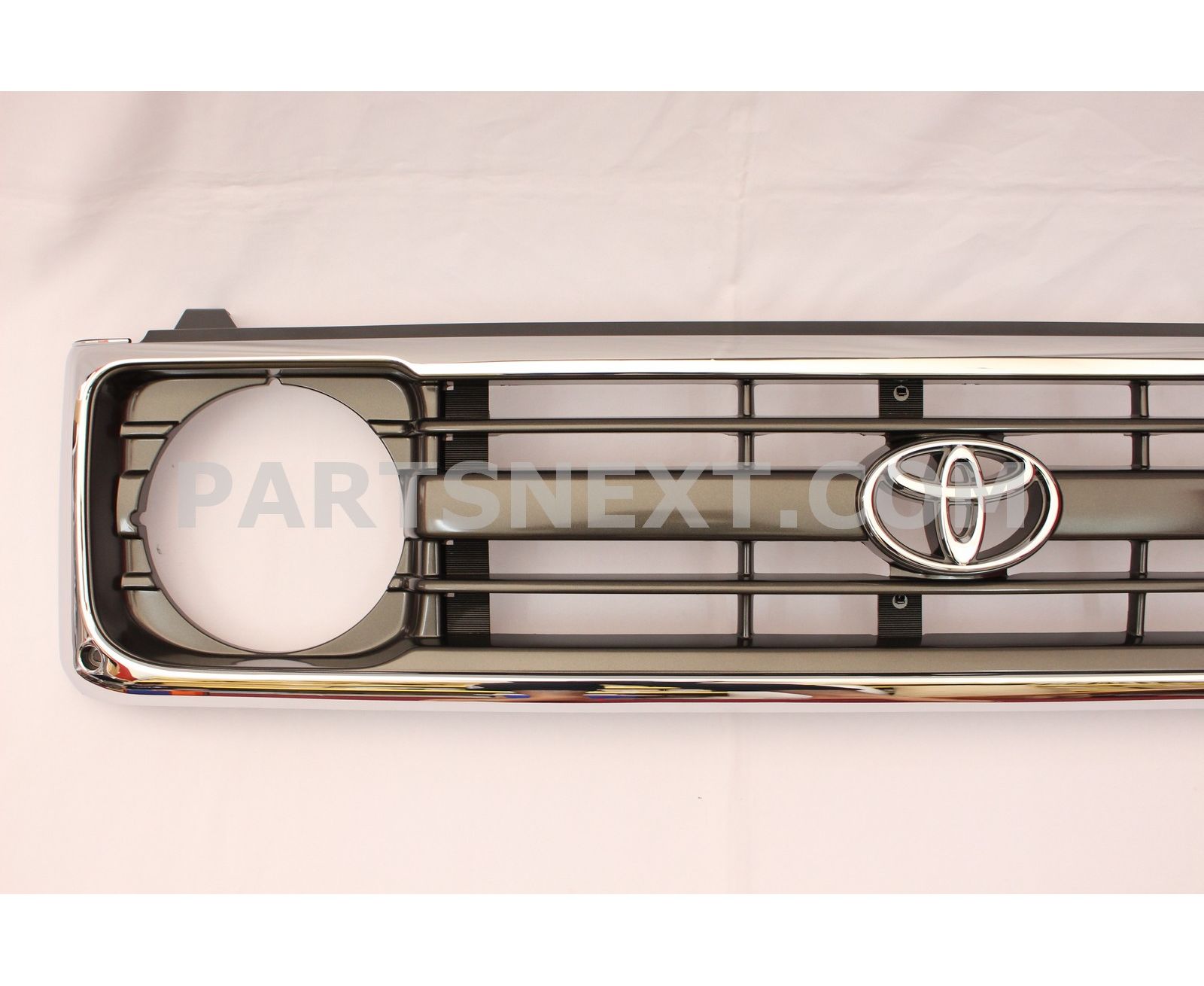 Toyota :: 53101-60160 GRILLE, RADIATOR