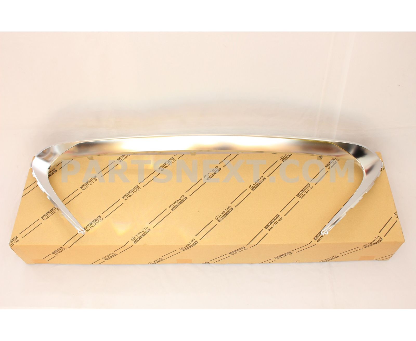 Toyota :: 53122-33020 MOULDING RADIATOR