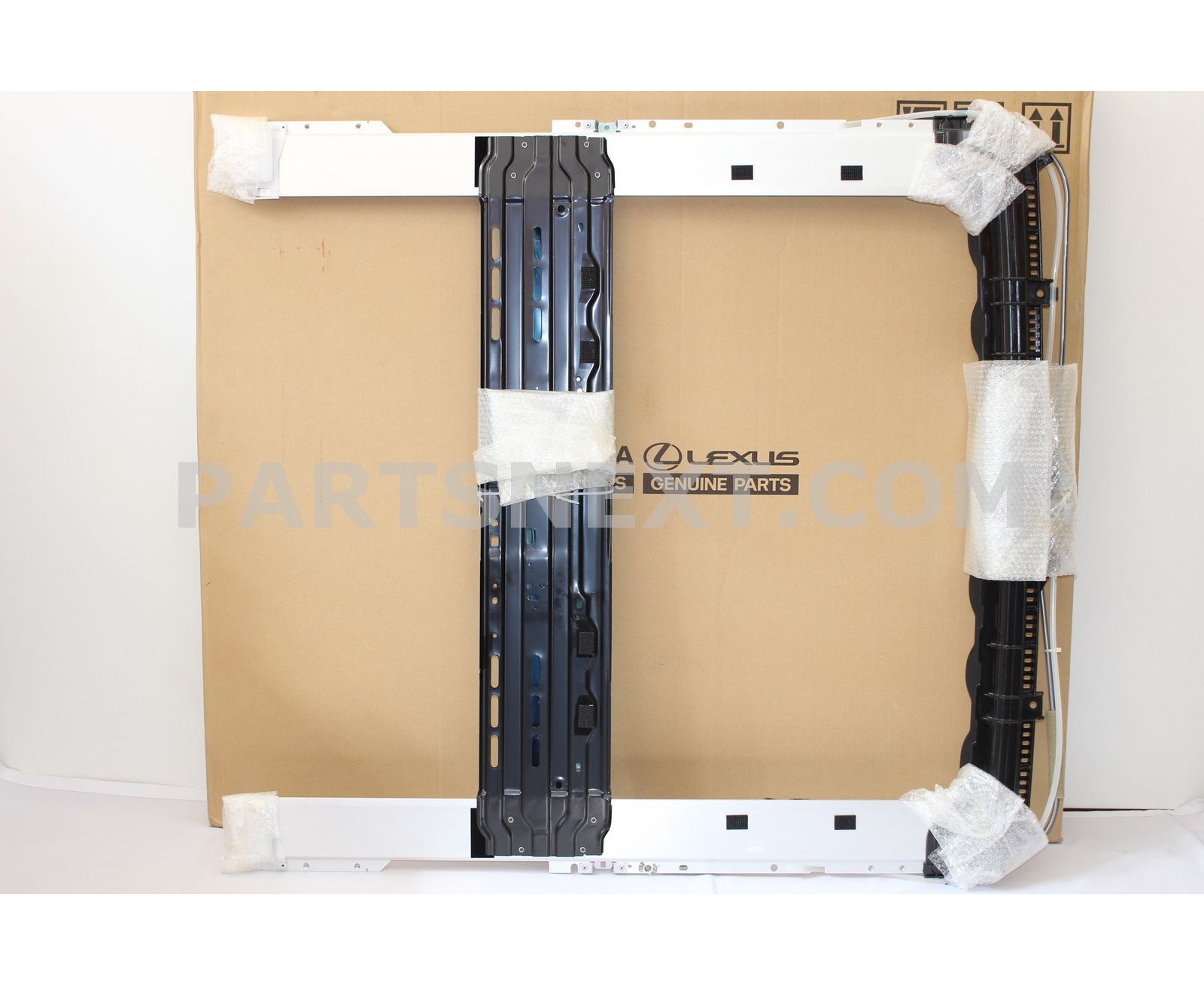 Toyota :: 63203-35041 HOUSING SUB-ASSY, SLIDING ROOF