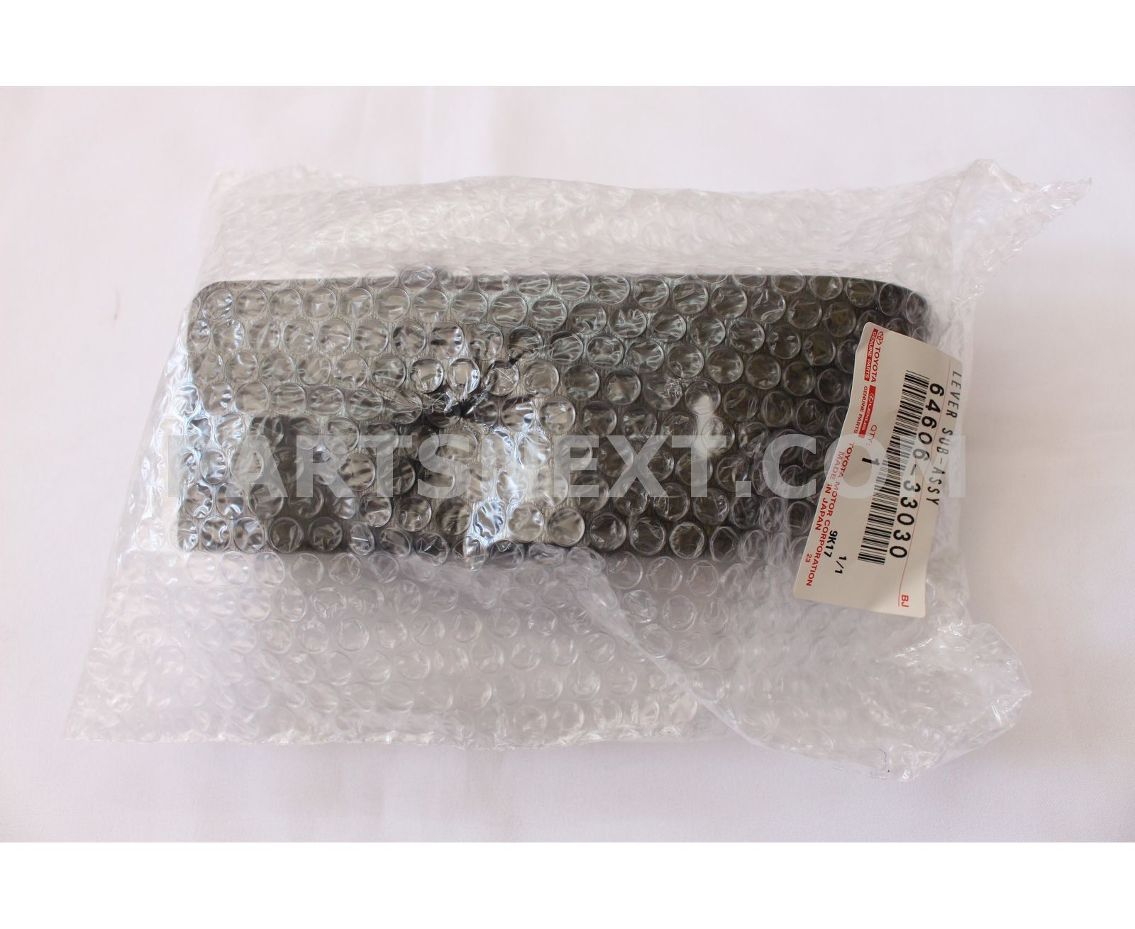 Toyota :: 64606-33030 LEVER SUB-ASSY, FUEL LID LOCK OPEN