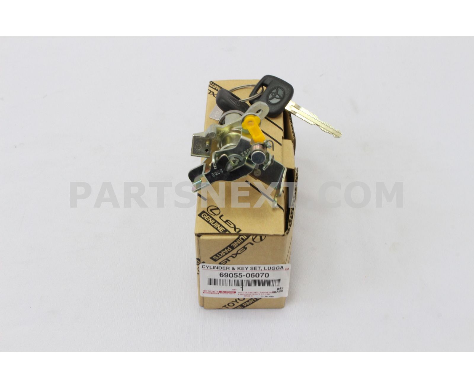 Toyota :: 69055-06070 CYLINDER & KEY SET, LUGGAGE COMPARTMENT LOCK