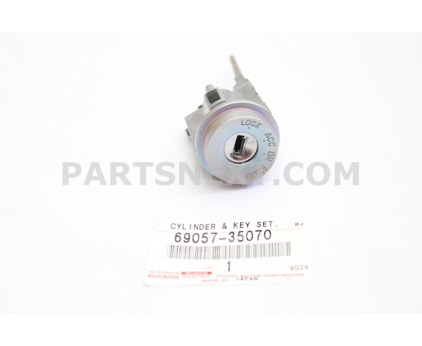 Toyota :: 69057-35070 CYLINDER & KEY SET, IGNITION SWITCH LOCK