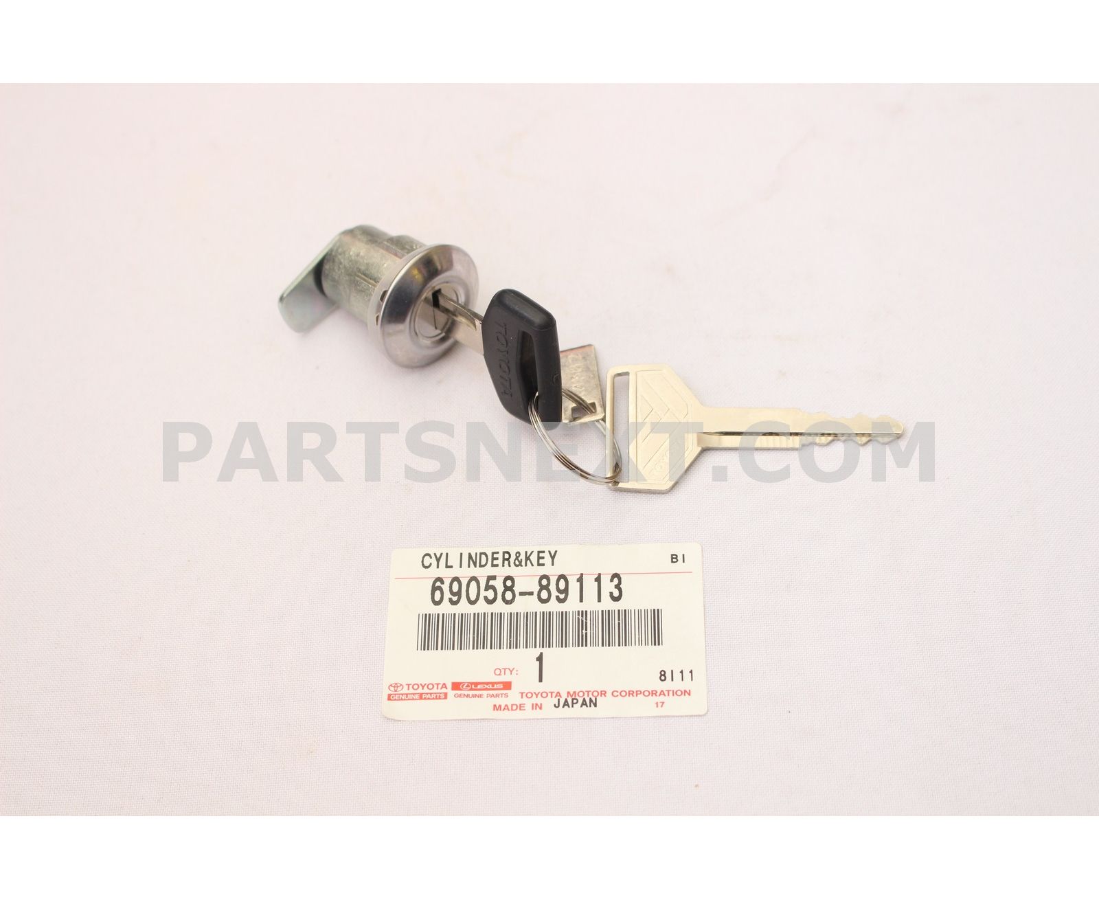 Toyota :: 69058-89113 CYLINDER & KEY SET, FUEL FILLER LID