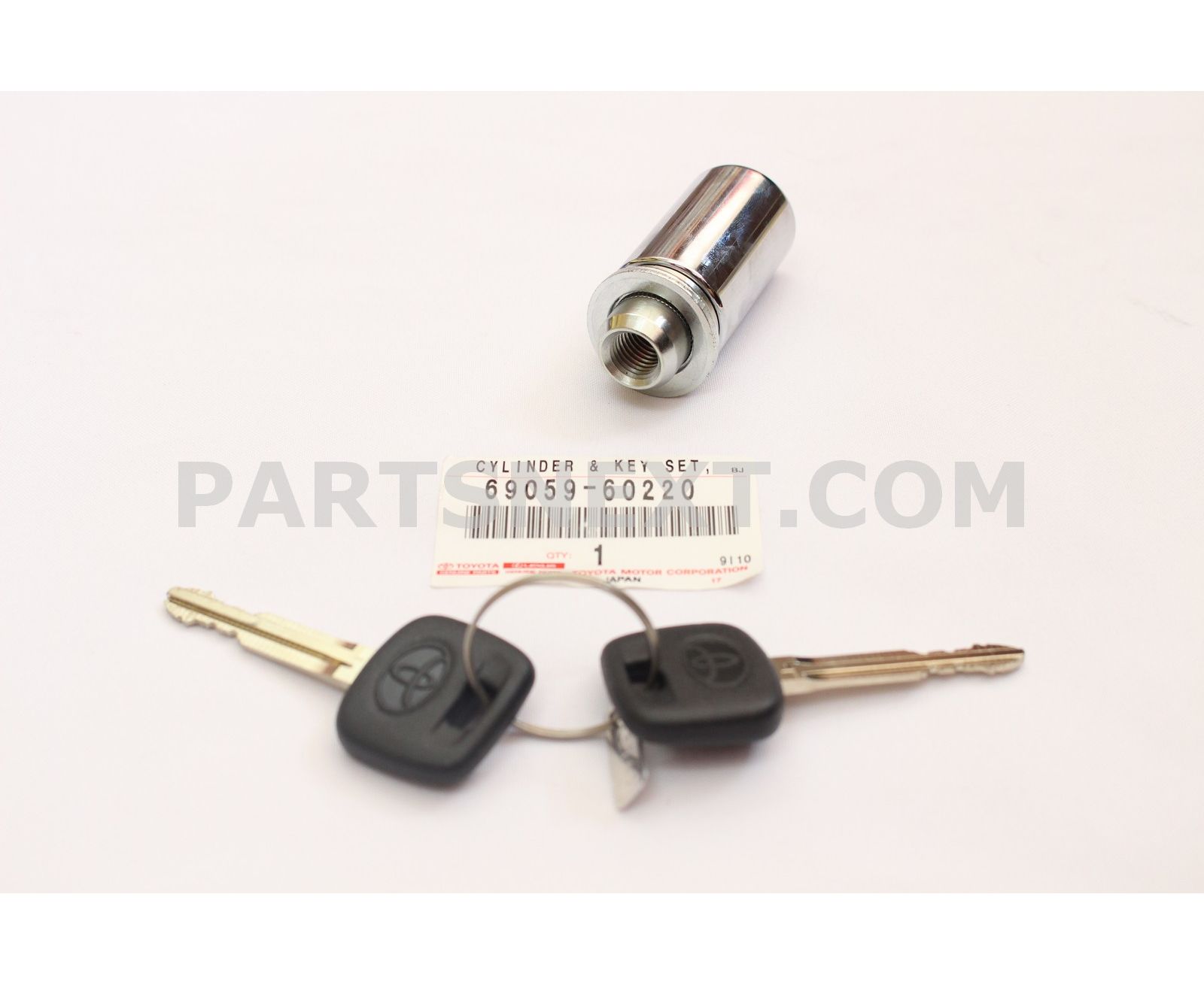 Toyota :: 69059-60220 CYLINDER & KEY SET, SPARE WHEEL LOCK