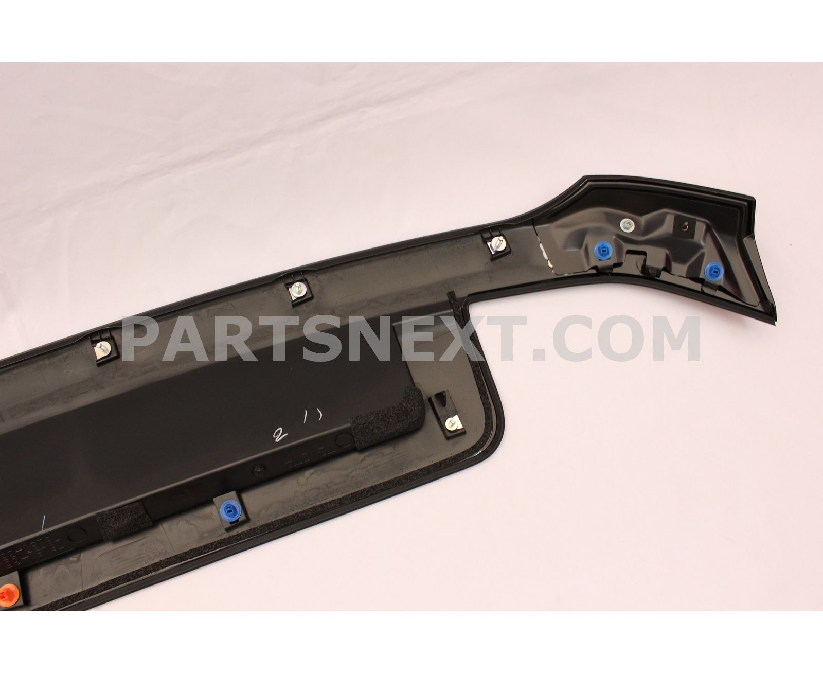 Toyota :: 76180-35031-C0 BULGE ASSY, HOOD