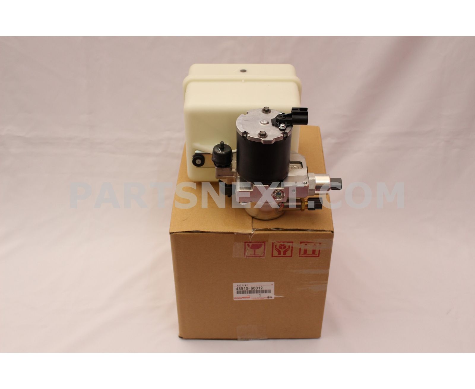 Toyota :: 48910-60012 PUMP & MOTOR ASSY, HEIGHT CONTROL