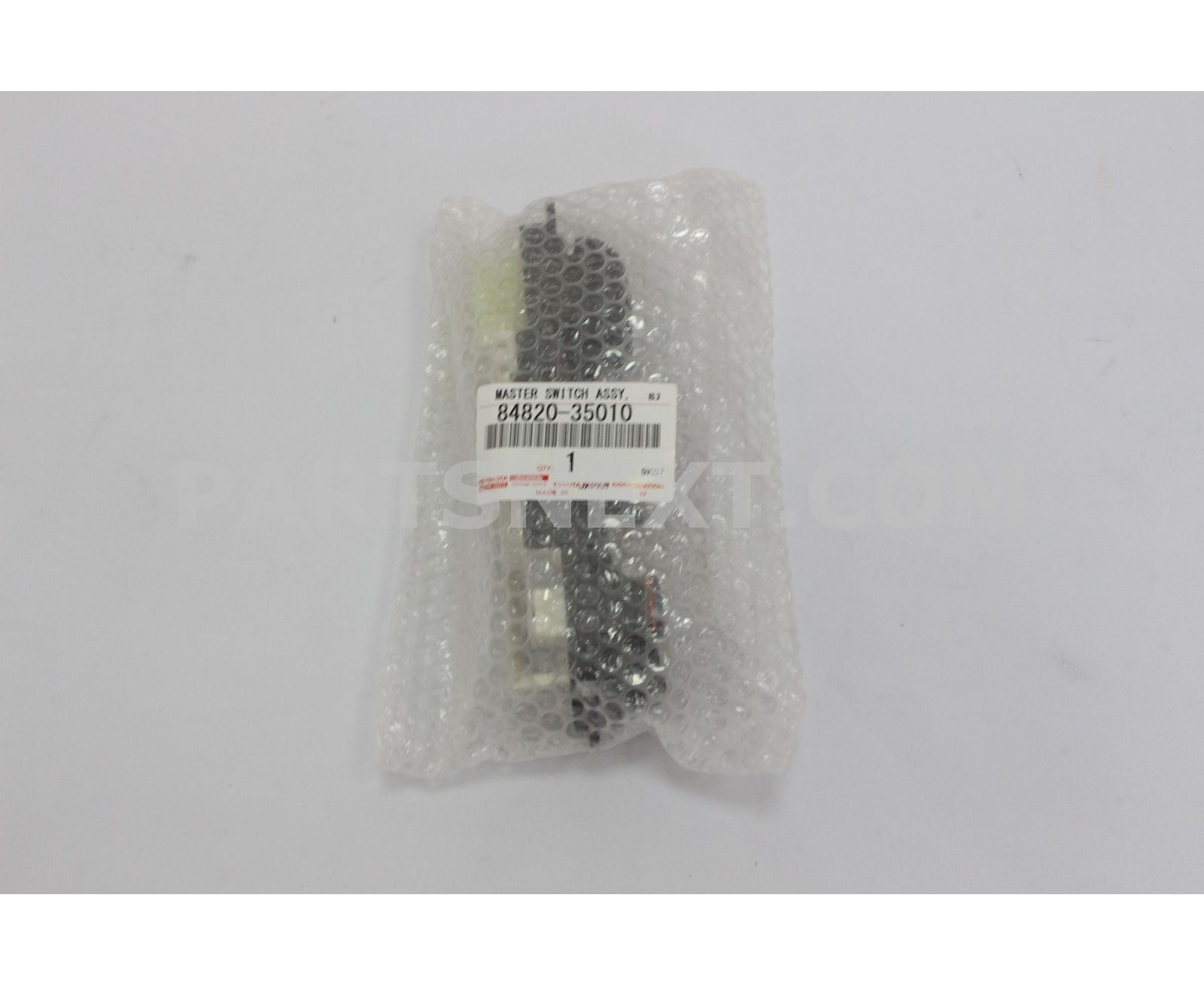 Toyota :: 84820-35010 MASTER SWITCH ASSY, POWER WINDOW REGULATOR